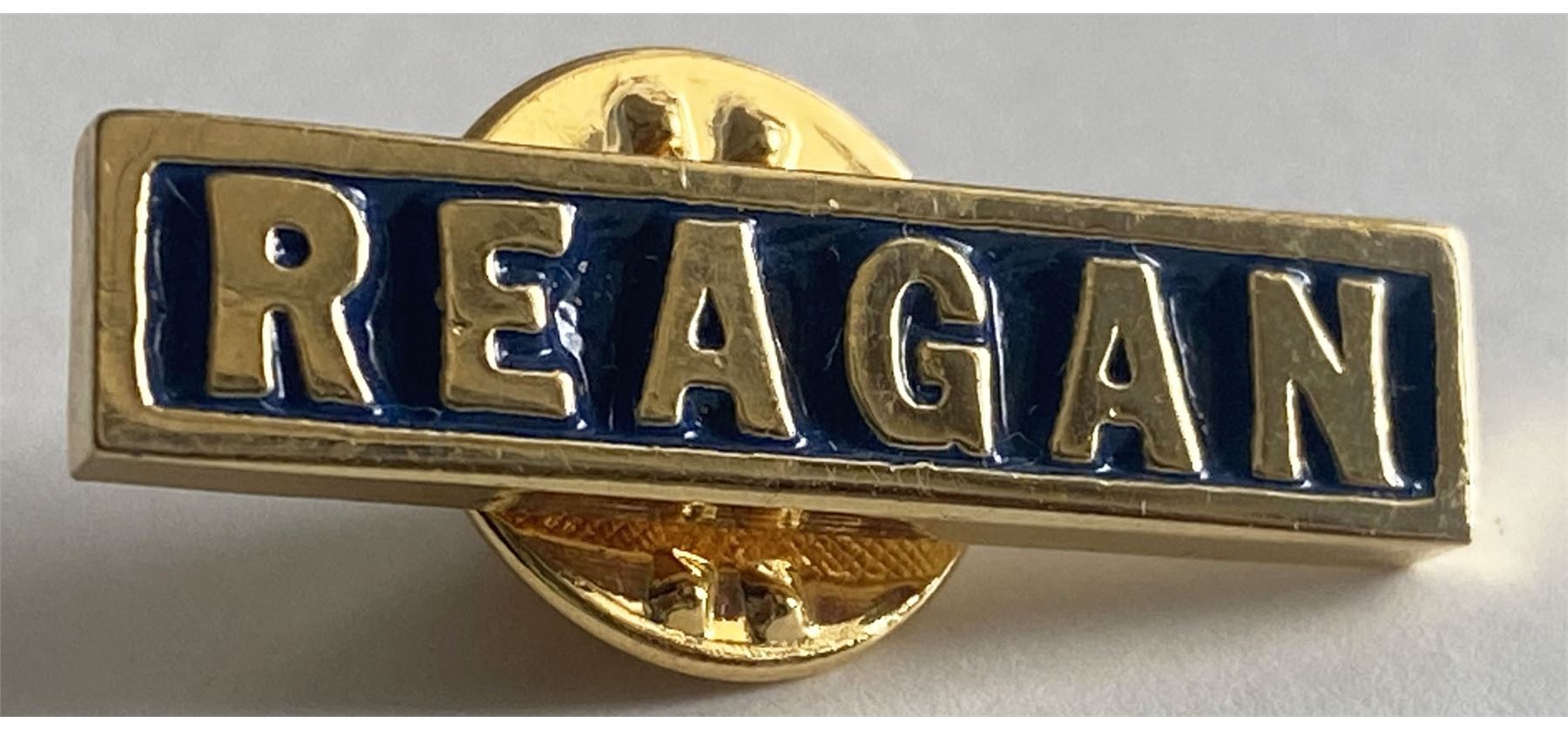 40th POTUS Ronald Reagan pin