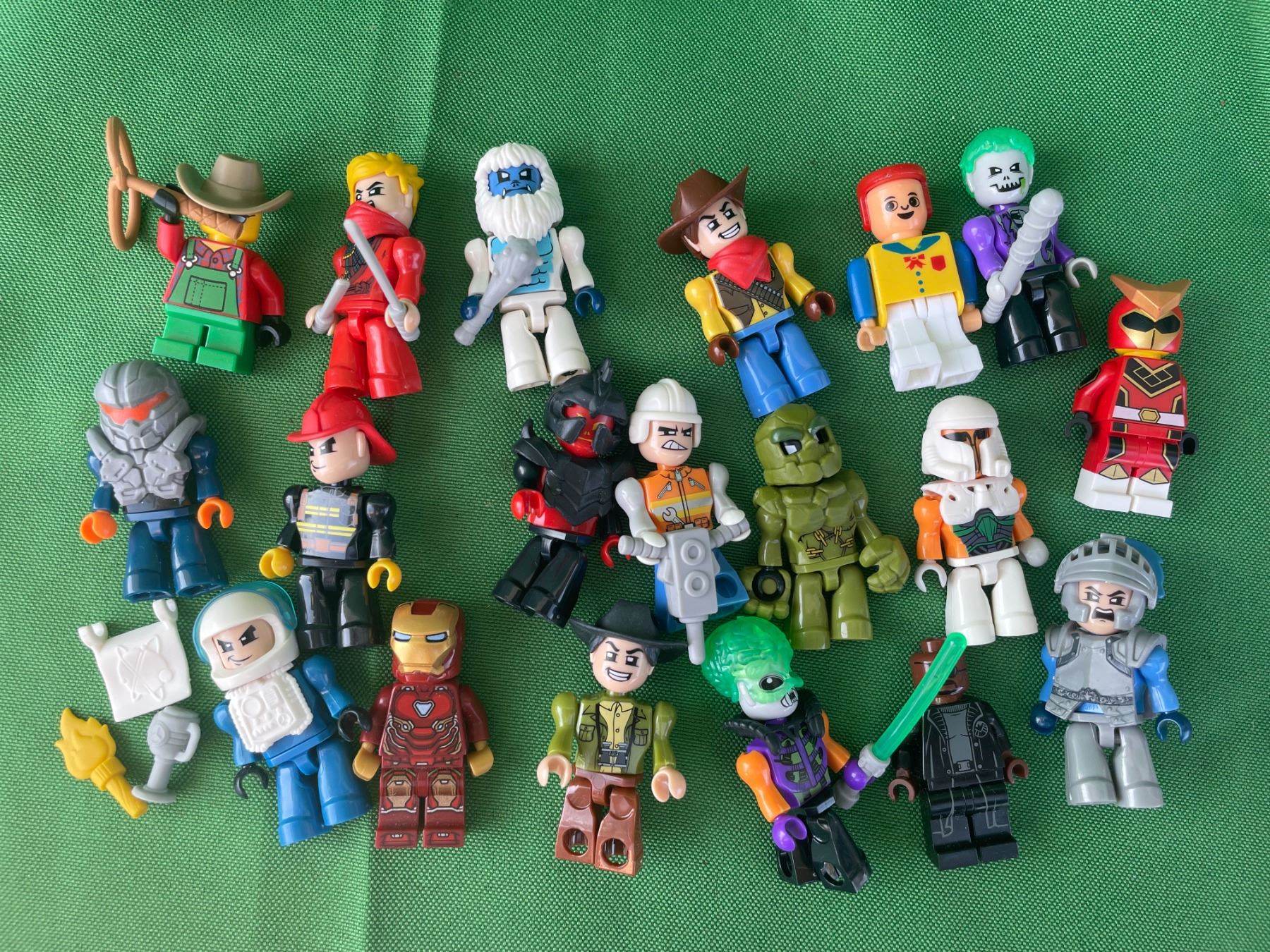 Collection of Lego People