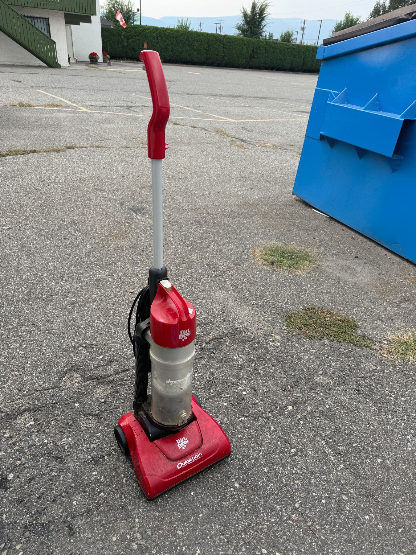 Dirt devil vacuum