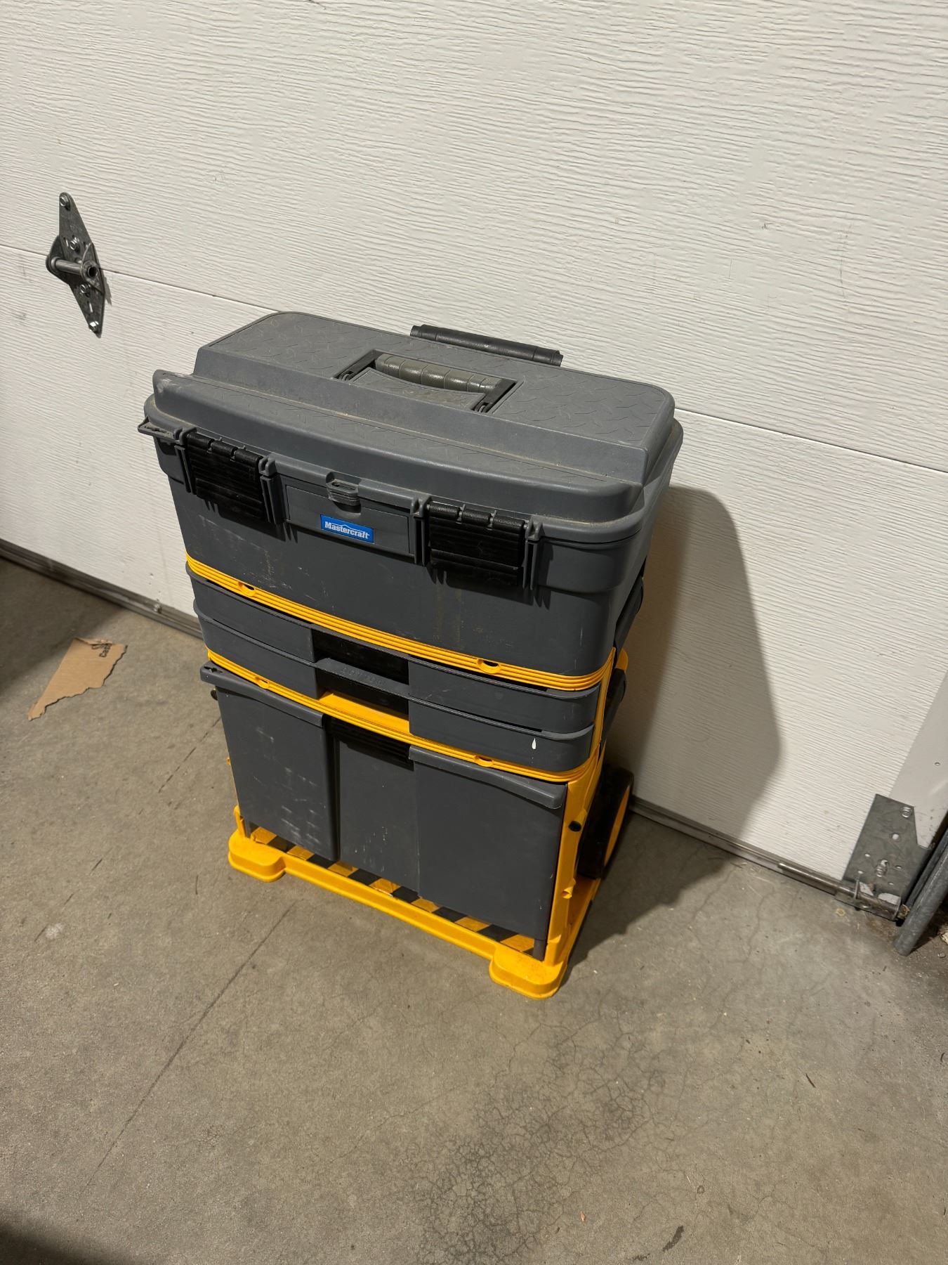 Mastercraft rolling cart