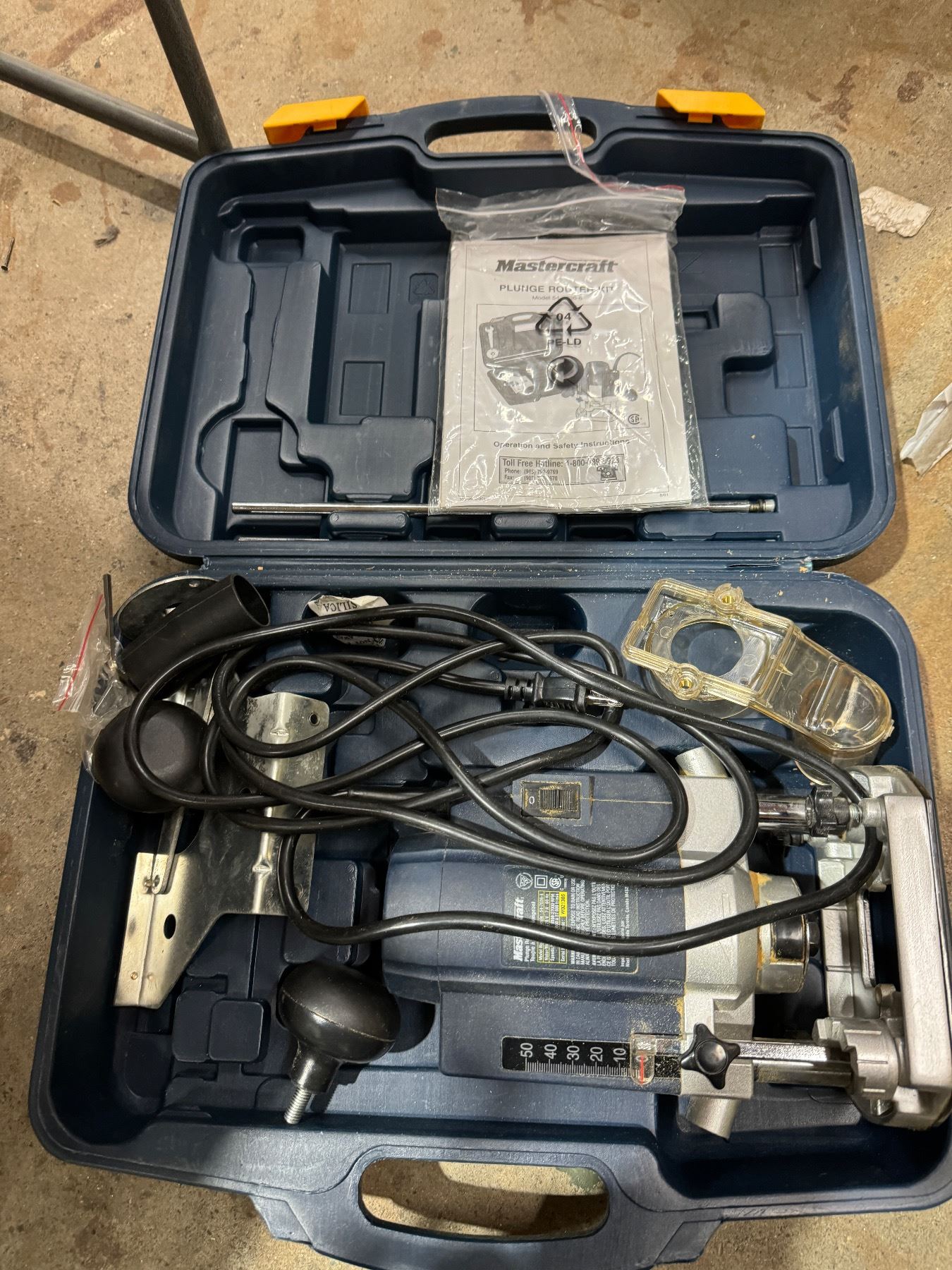 Mastercraft plunge router