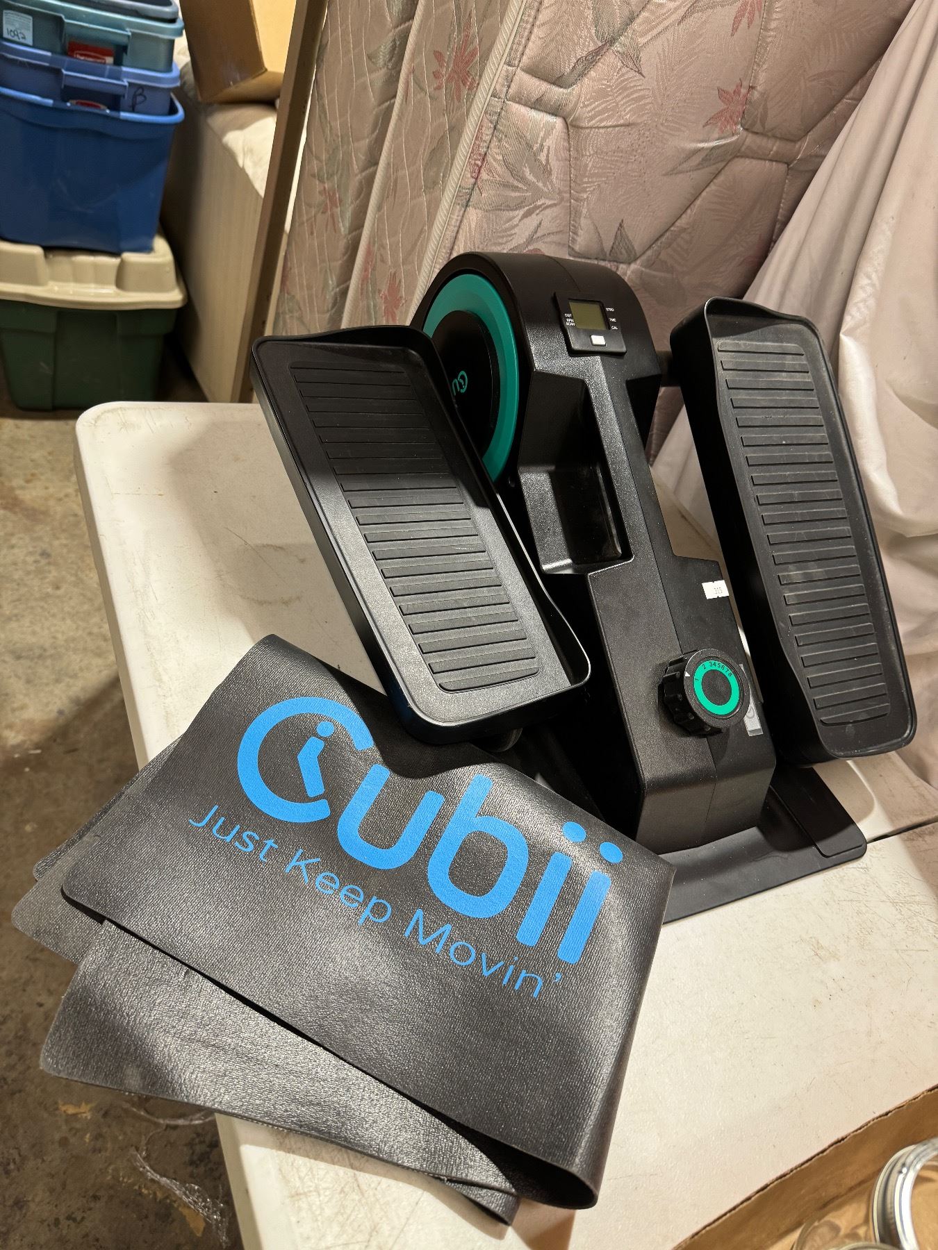 Cubii exerciser with Matt