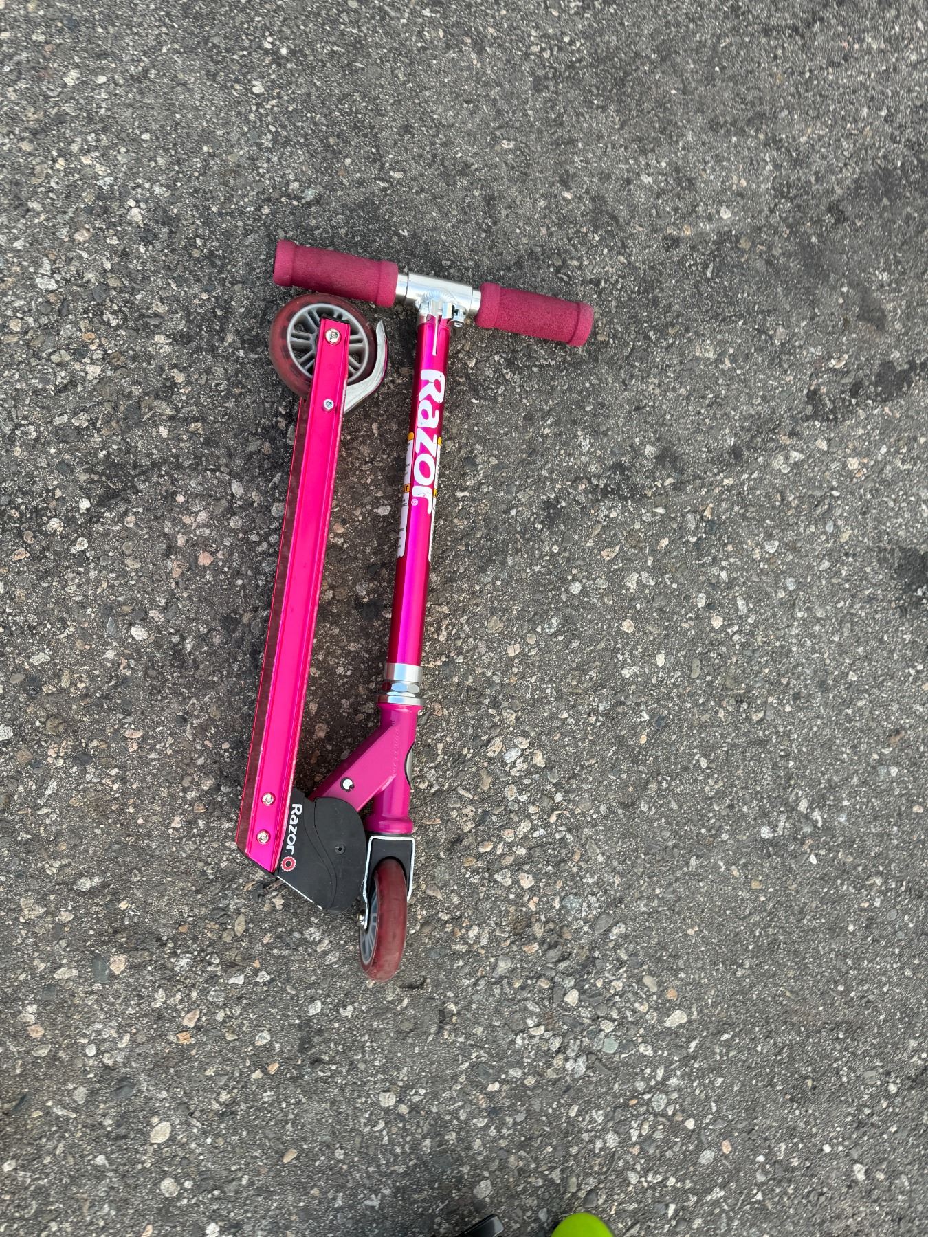 Razor, folding scooter