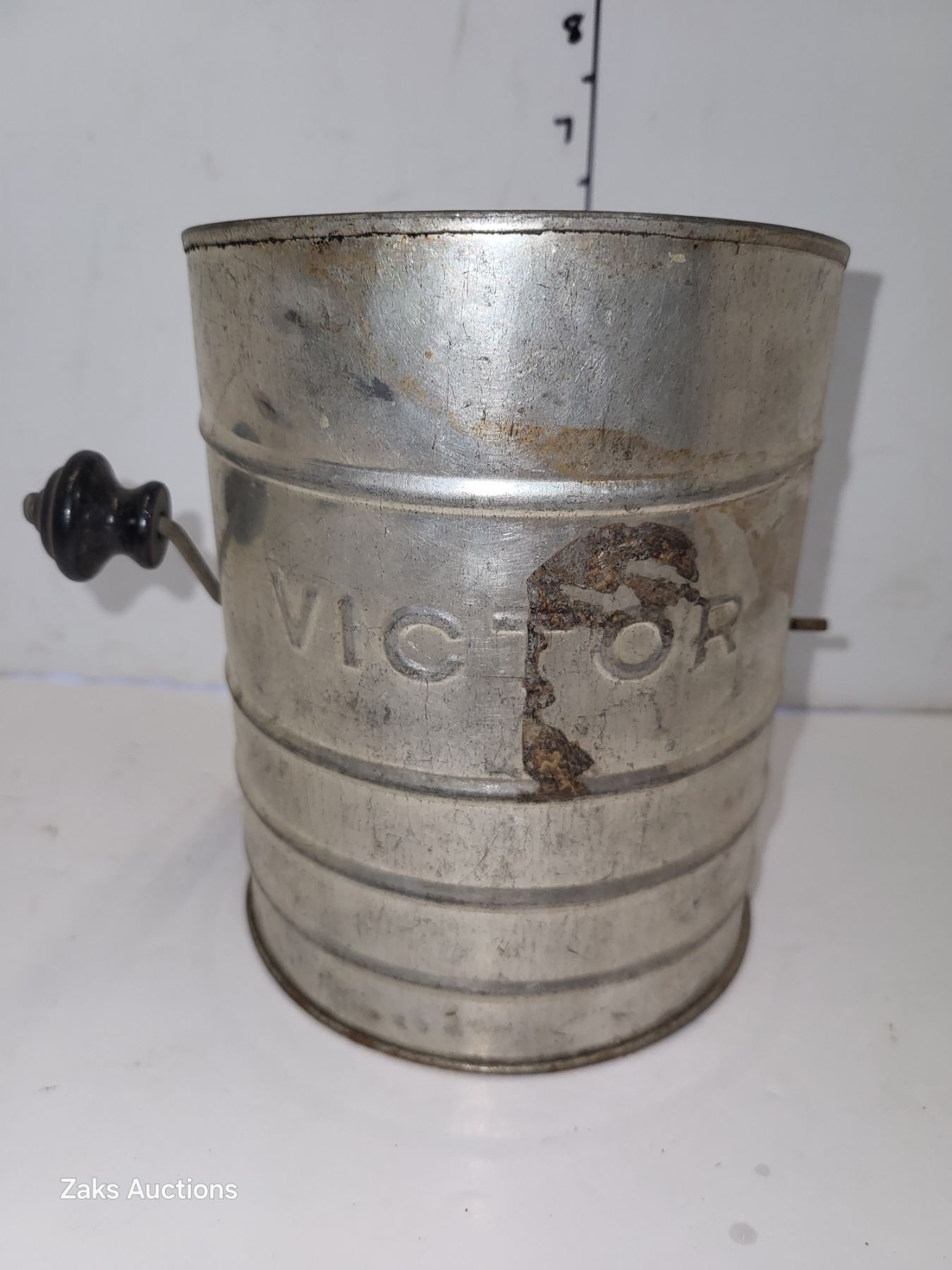 1 Vintage Four Sieve