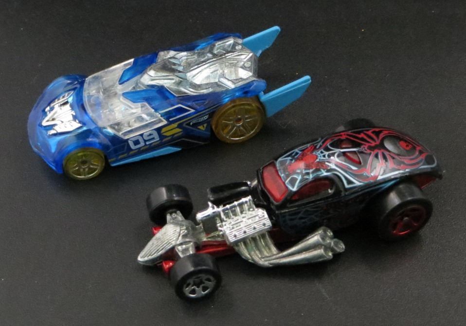 2002 Hot Wheels Black Widow 1/4 Mile Coupe & Hot Wheels RD-09 Die-Cast Car