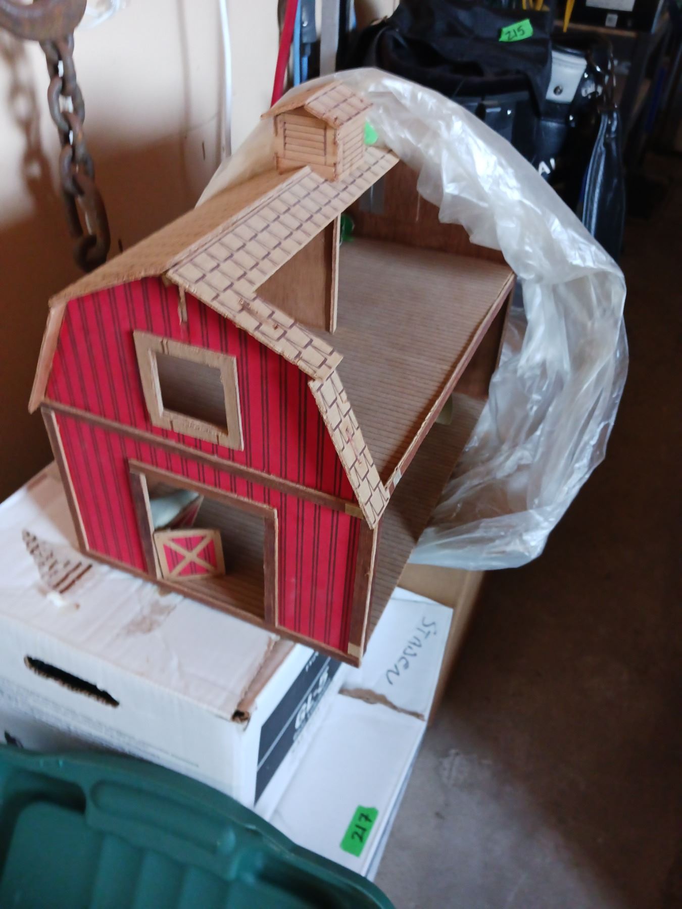 Vintage Barn Little People Barn Toy