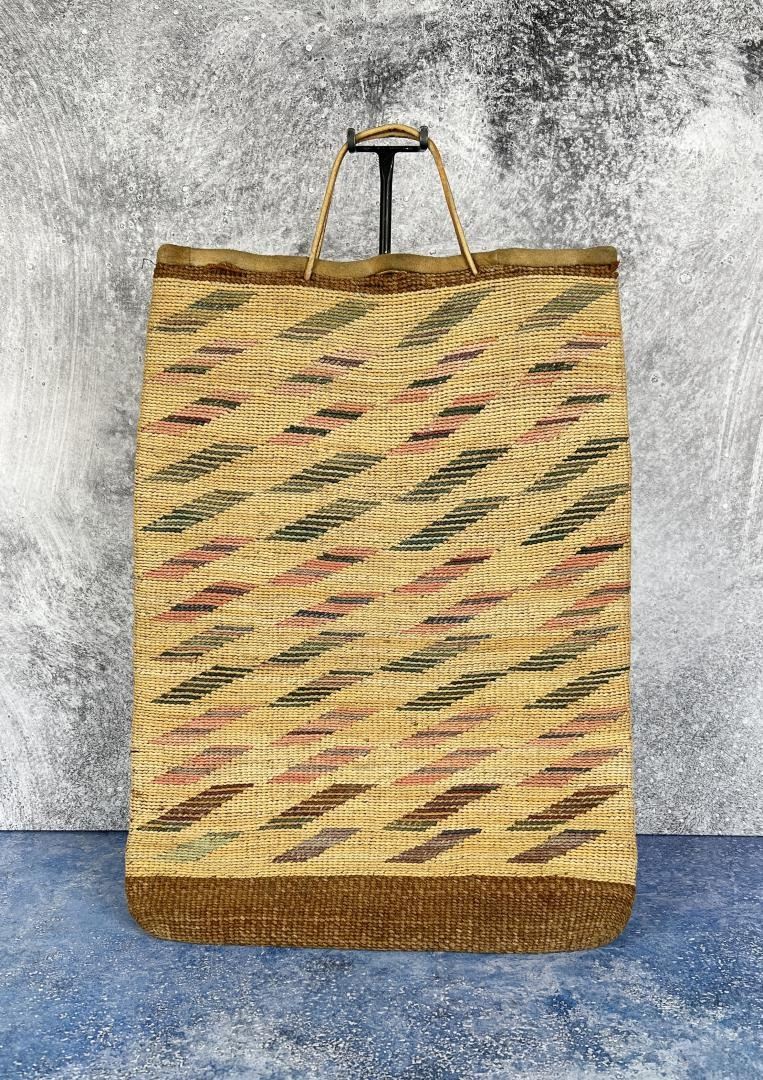 Antique Nez Perce Indian Woven Corn Husk Bag