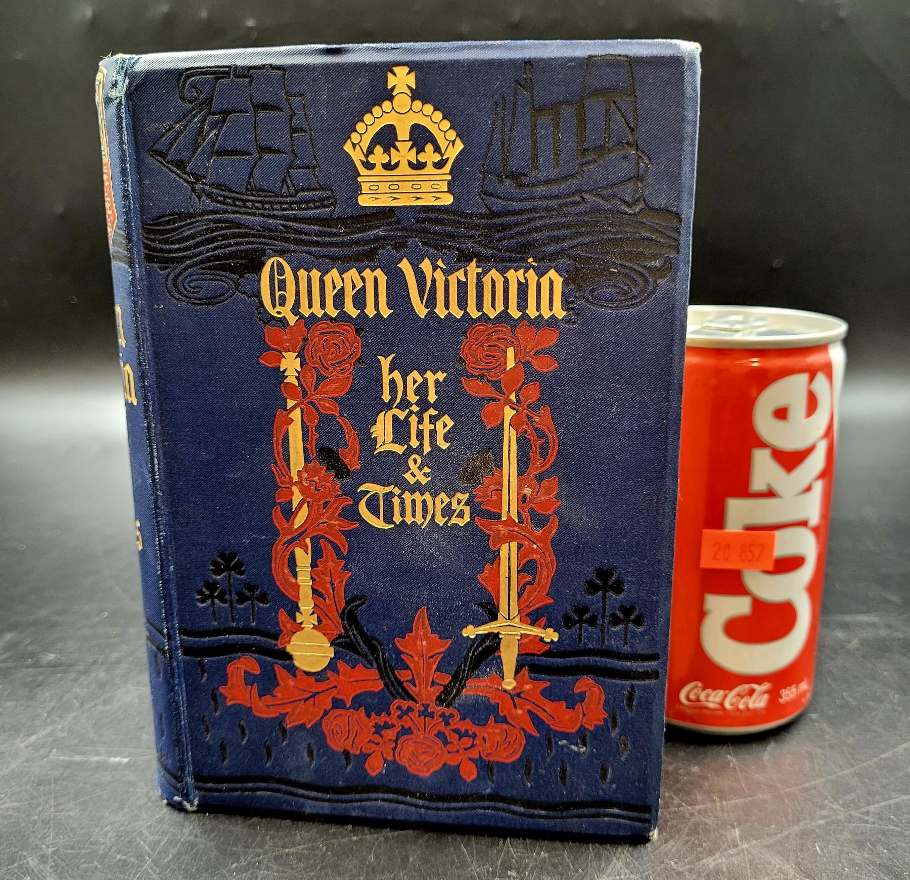 Queen Victoria Her Life & Times By Eva Hope Hardback