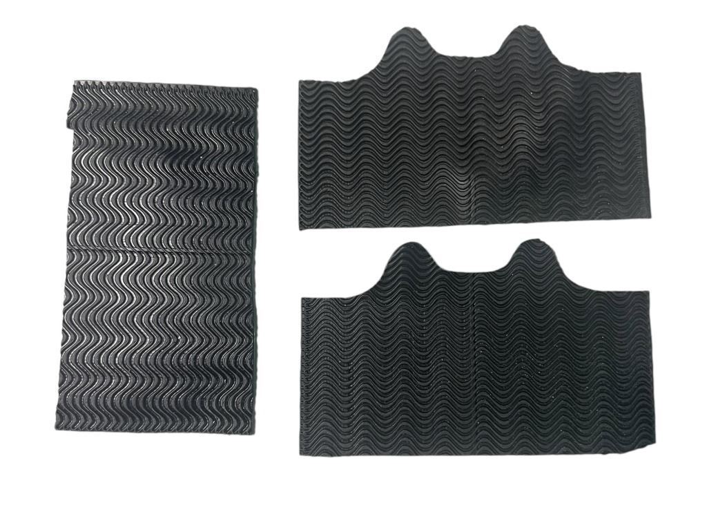 Blade: Trinity (2004) - Blade's (Wesley Snipes) Chain Knife Textured ...