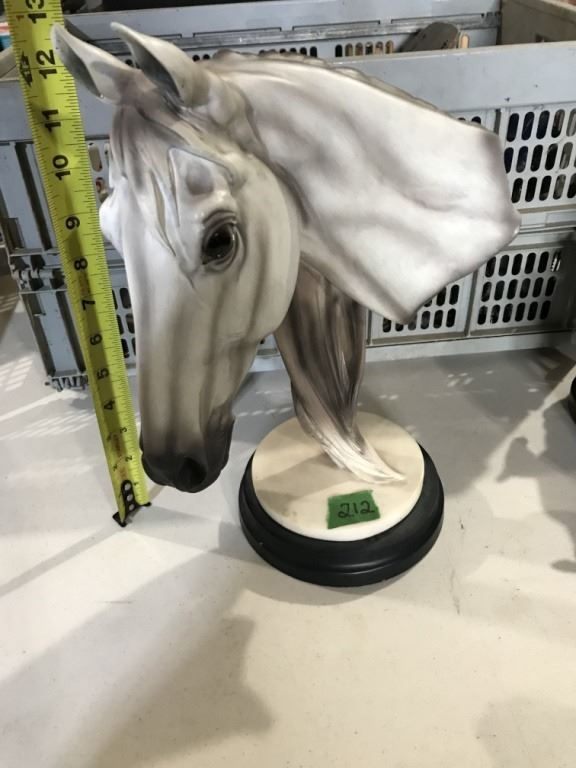 Horse head - Grey