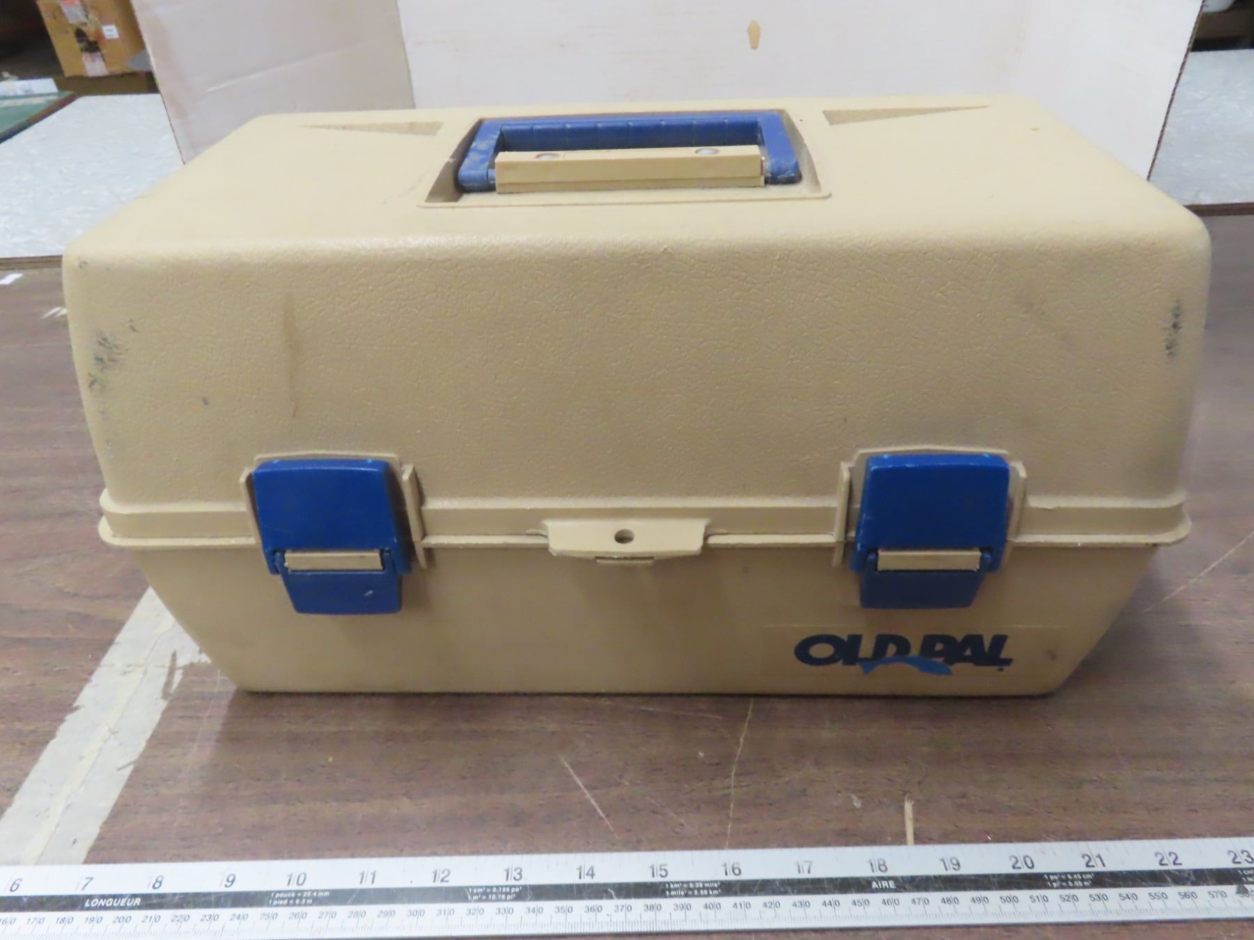 old pal tackle box - Schmalz Auctions