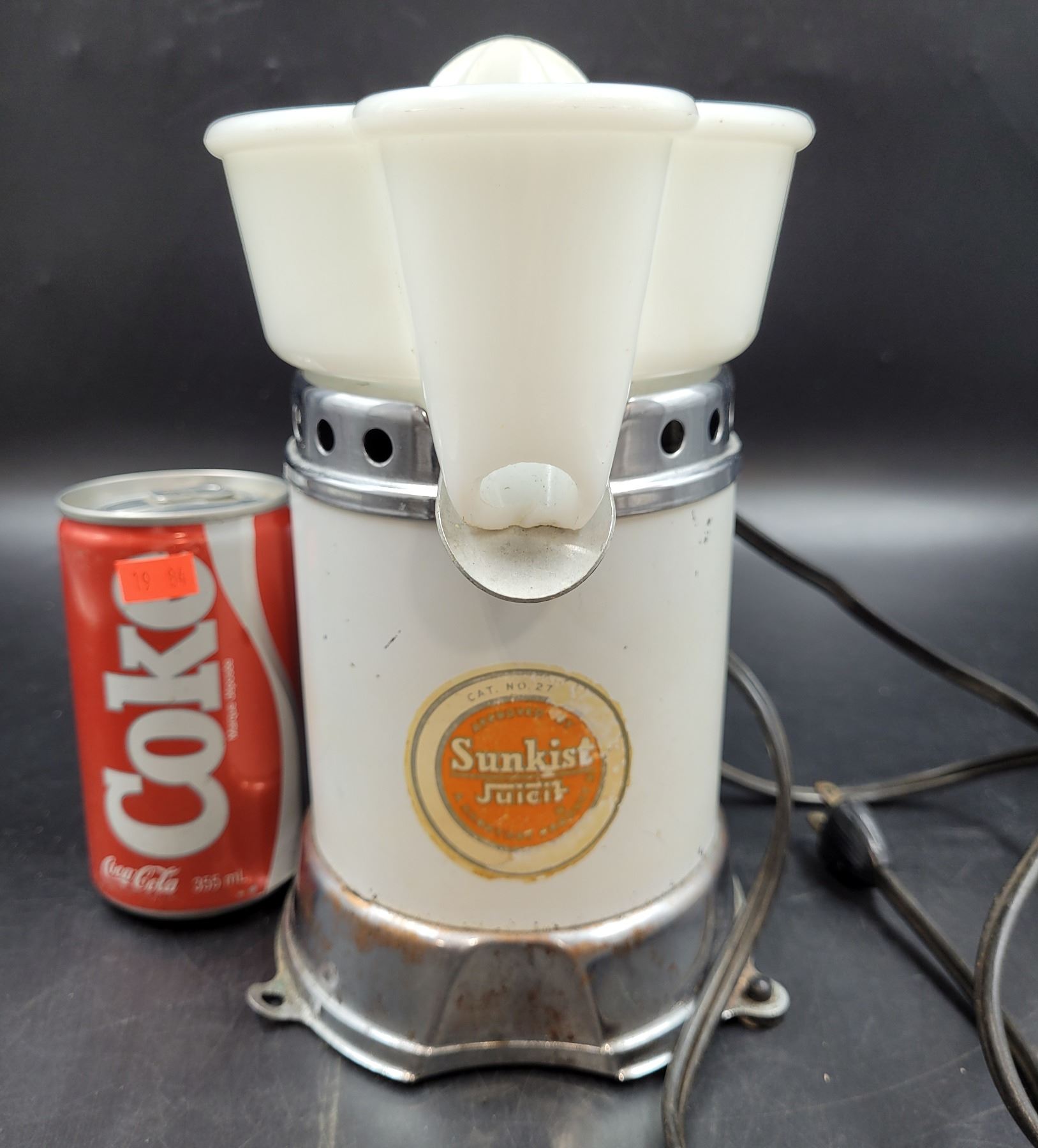 Vintage Sunkist Juicit Electric Juicer