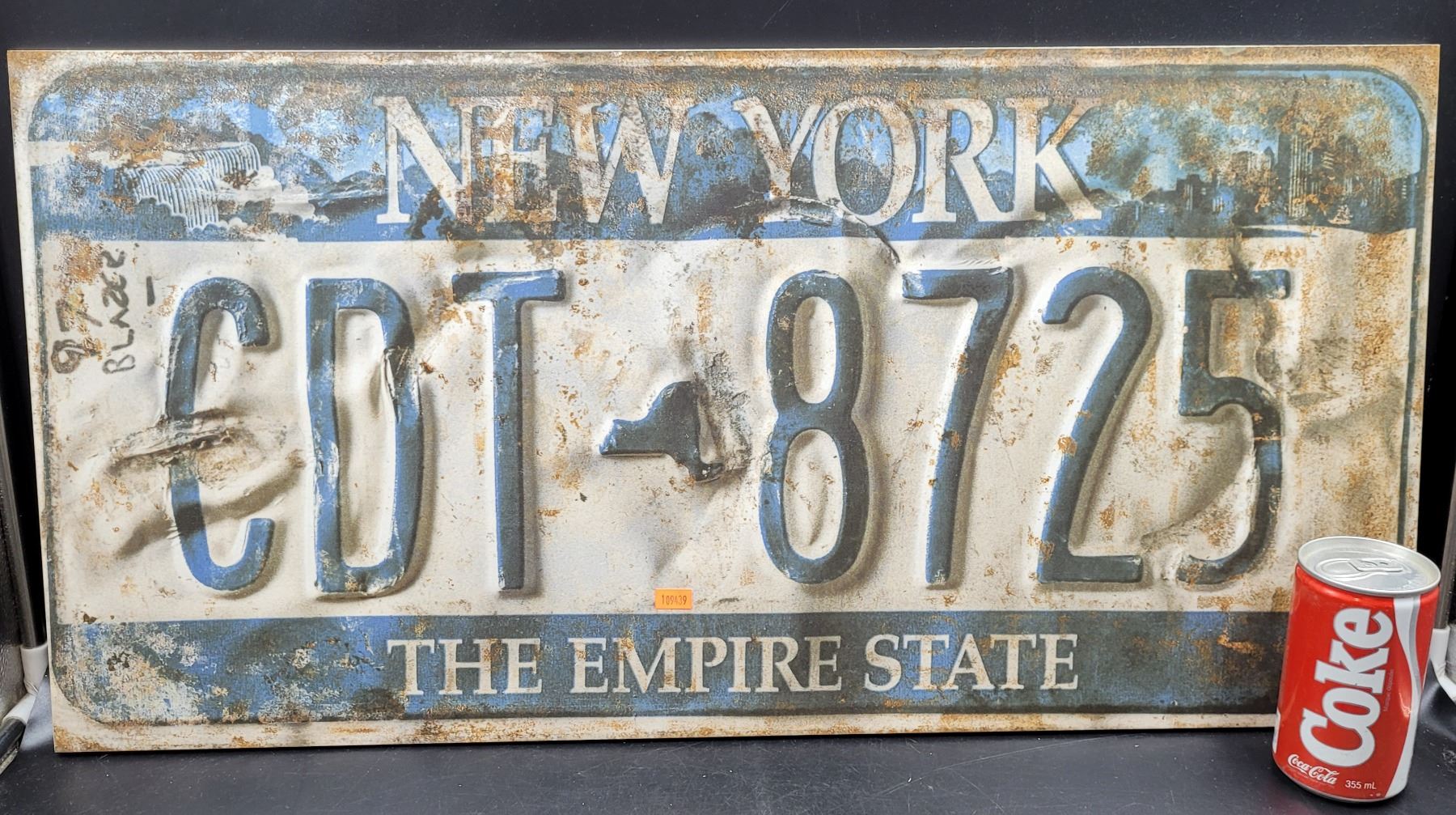 Ceramic Wall Hanging New York License Plate Decor