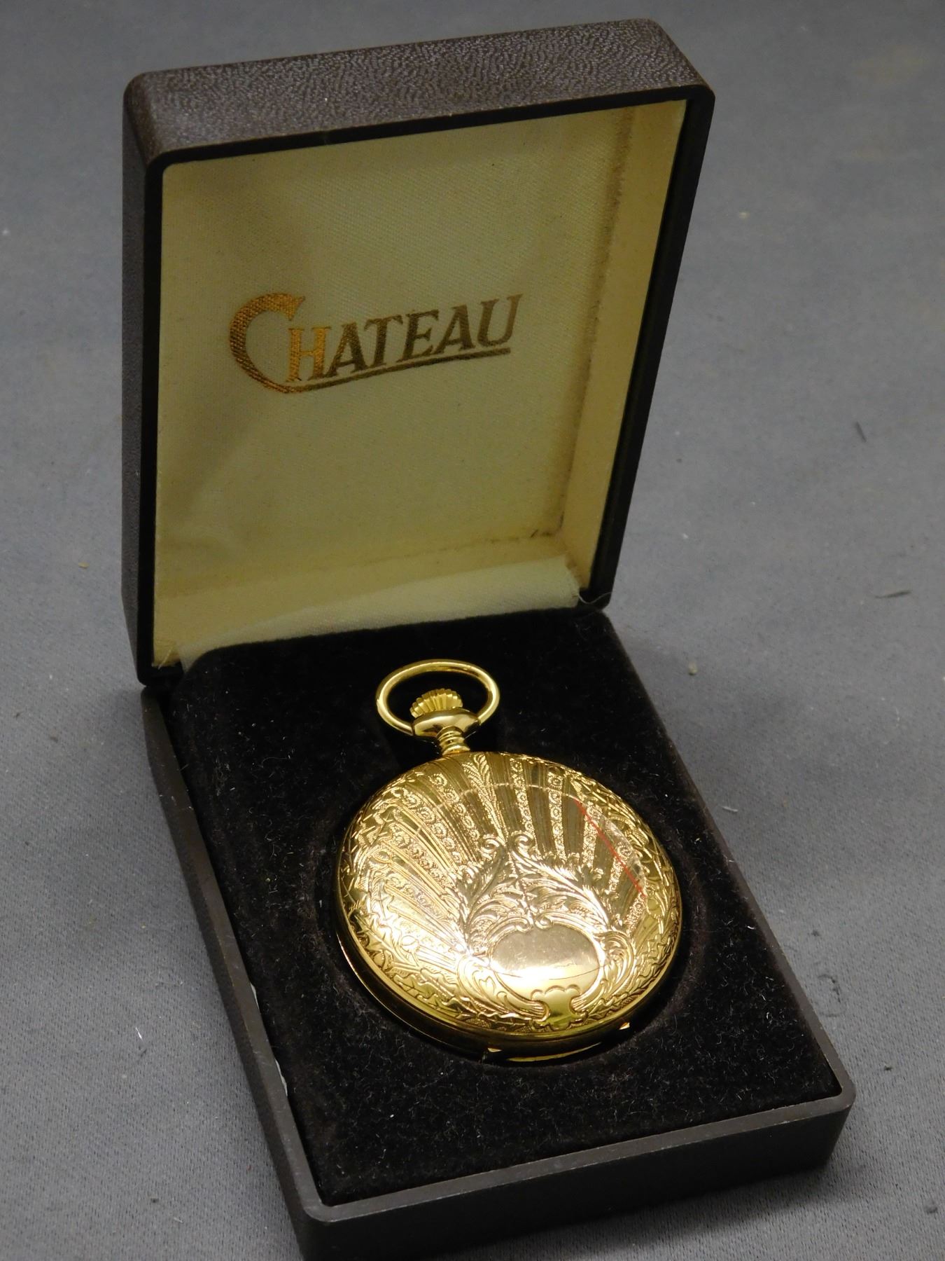 Chateau 17 Jewel Mechanical Wind Up Pocket Watch "working"