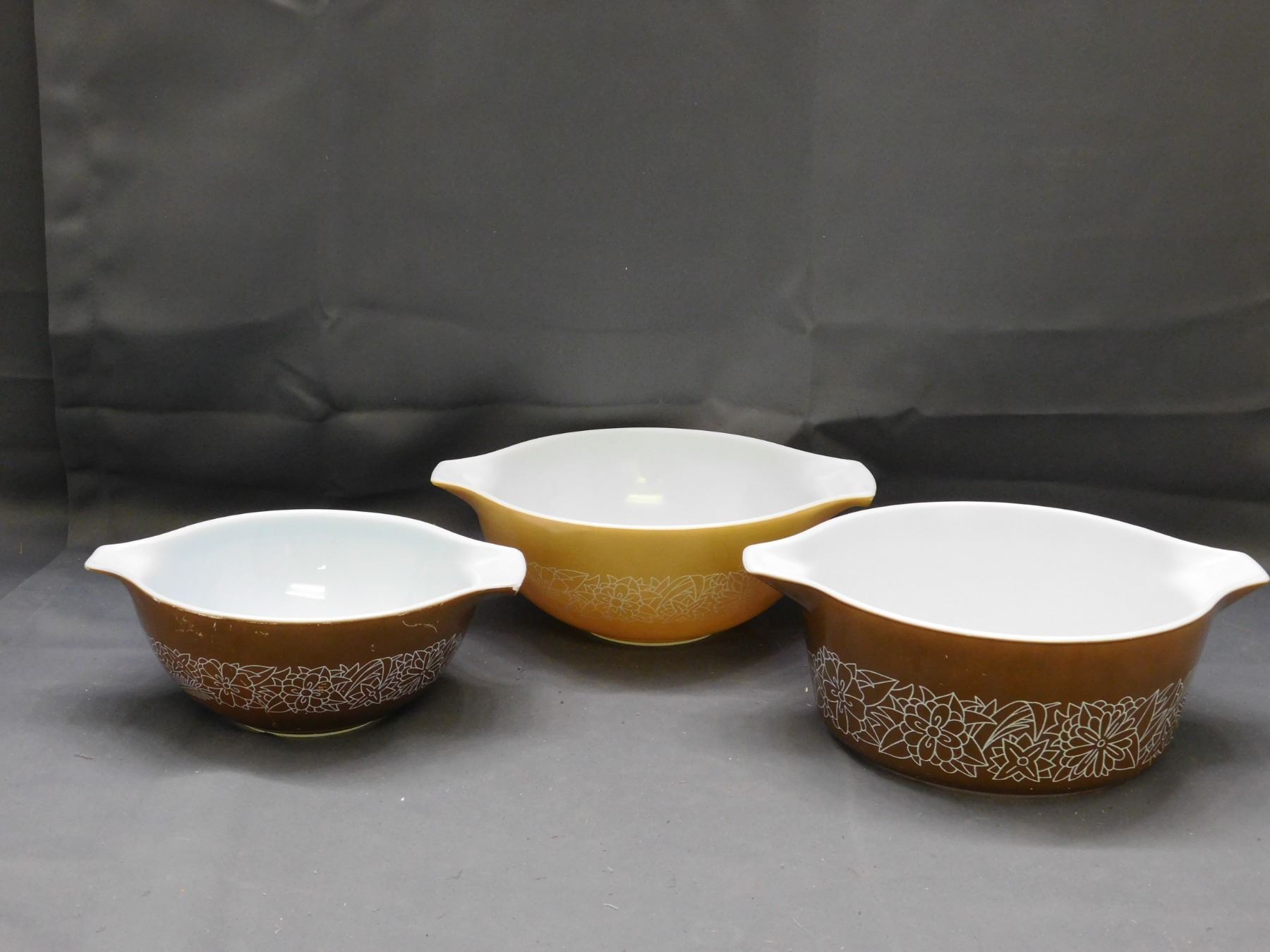 Pyrex Woodland #442, 443, 475-B Mixing Bowls and Casserole Dish