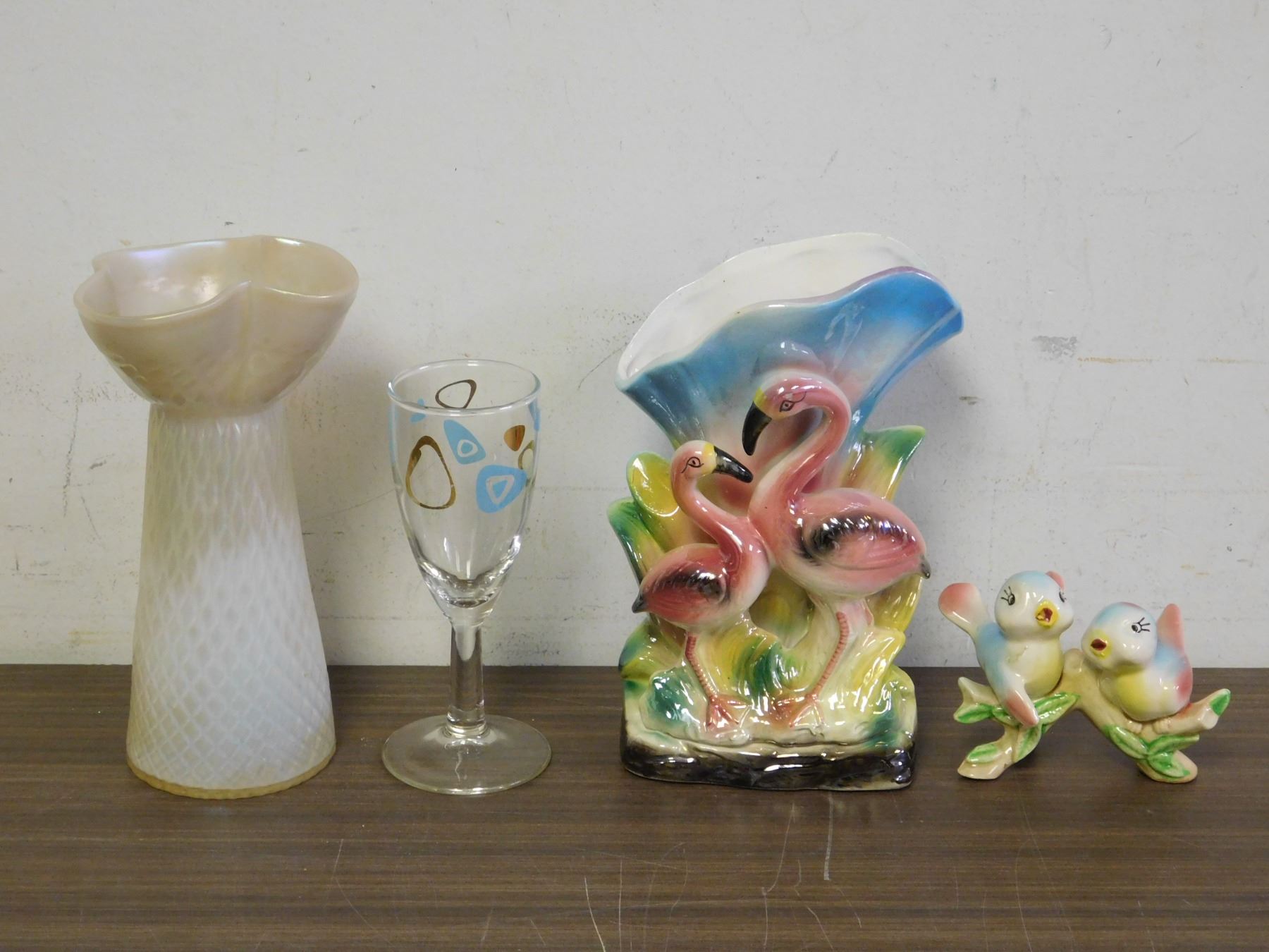Lot of 4pcs Atomic Amoeba Drinking Glass, Pottery Blue Birds Japan, Vases