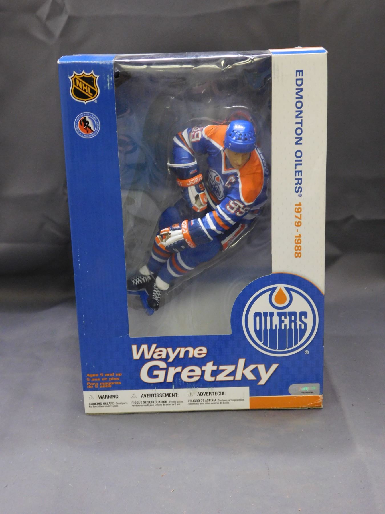 Chase Variant Blue Jersey Wayne Gretzky Oilers McFarlane Toys Figurine