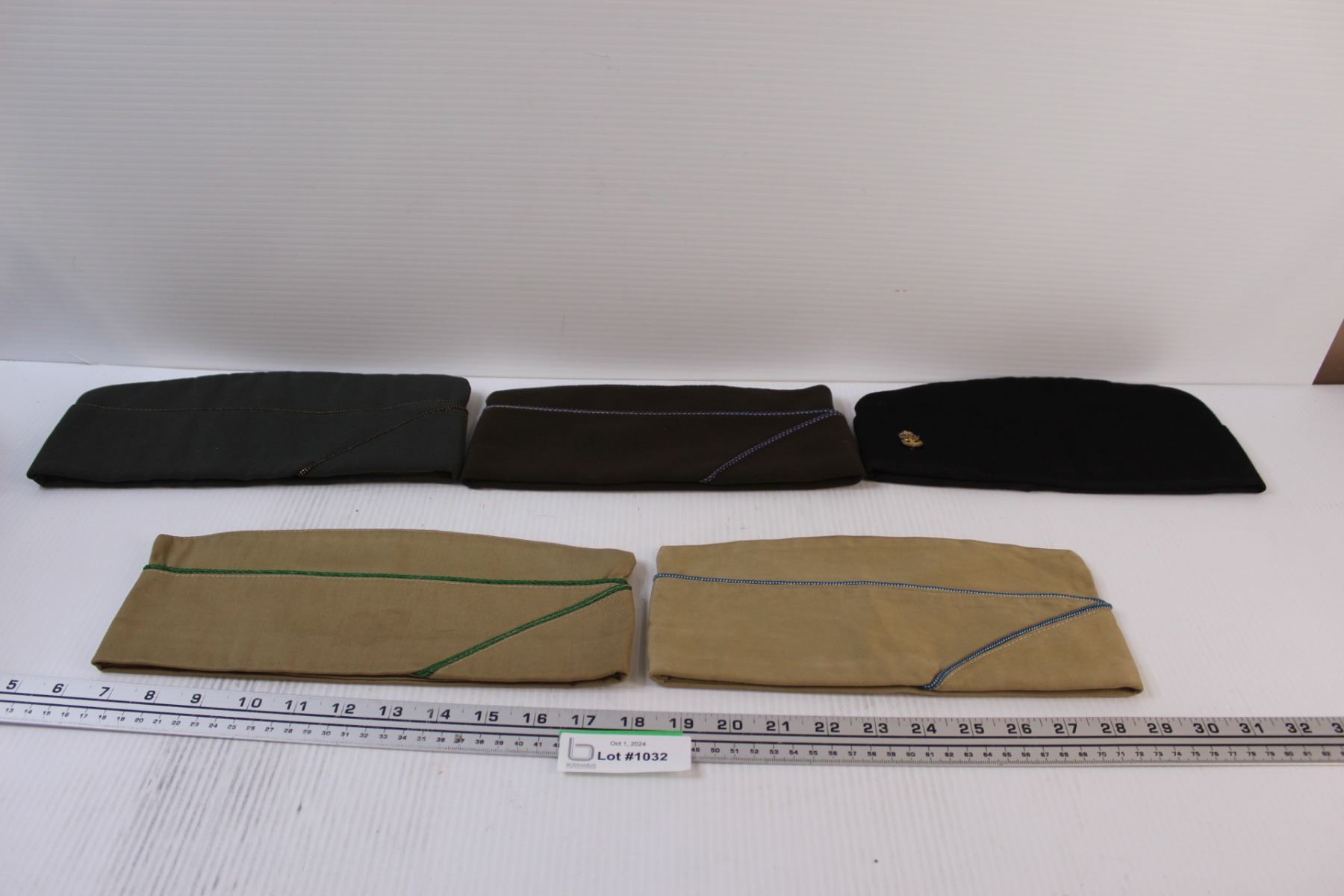 (5) Wedge Caps - Army/Navy Style - Assorted Colors - Bodnarus Auctioneering