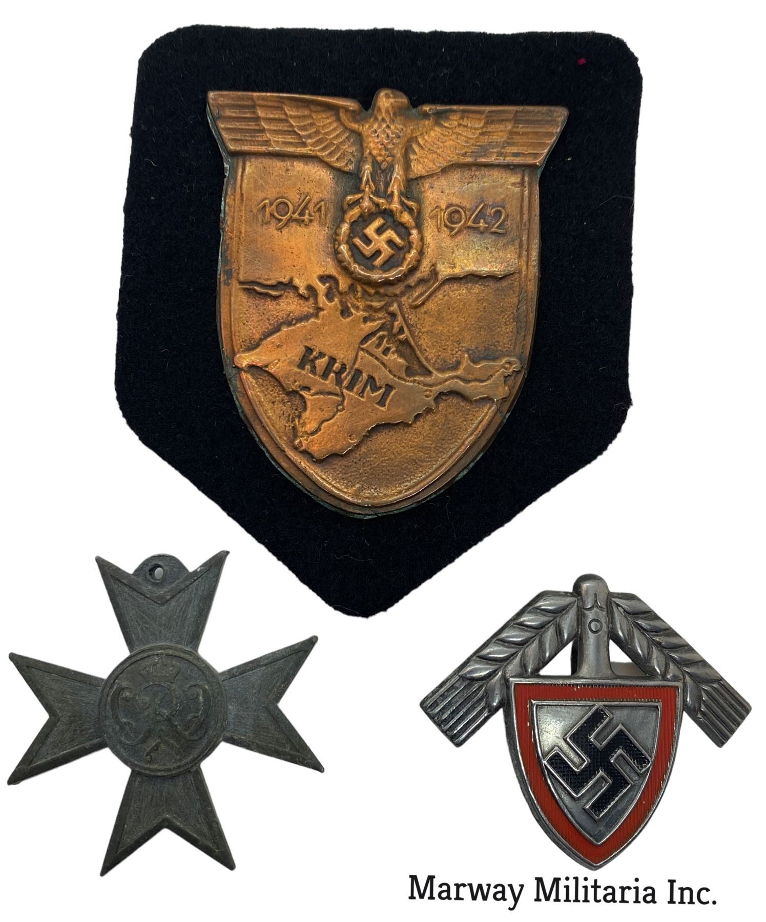 Lot of WW2 era German Nazi Badges