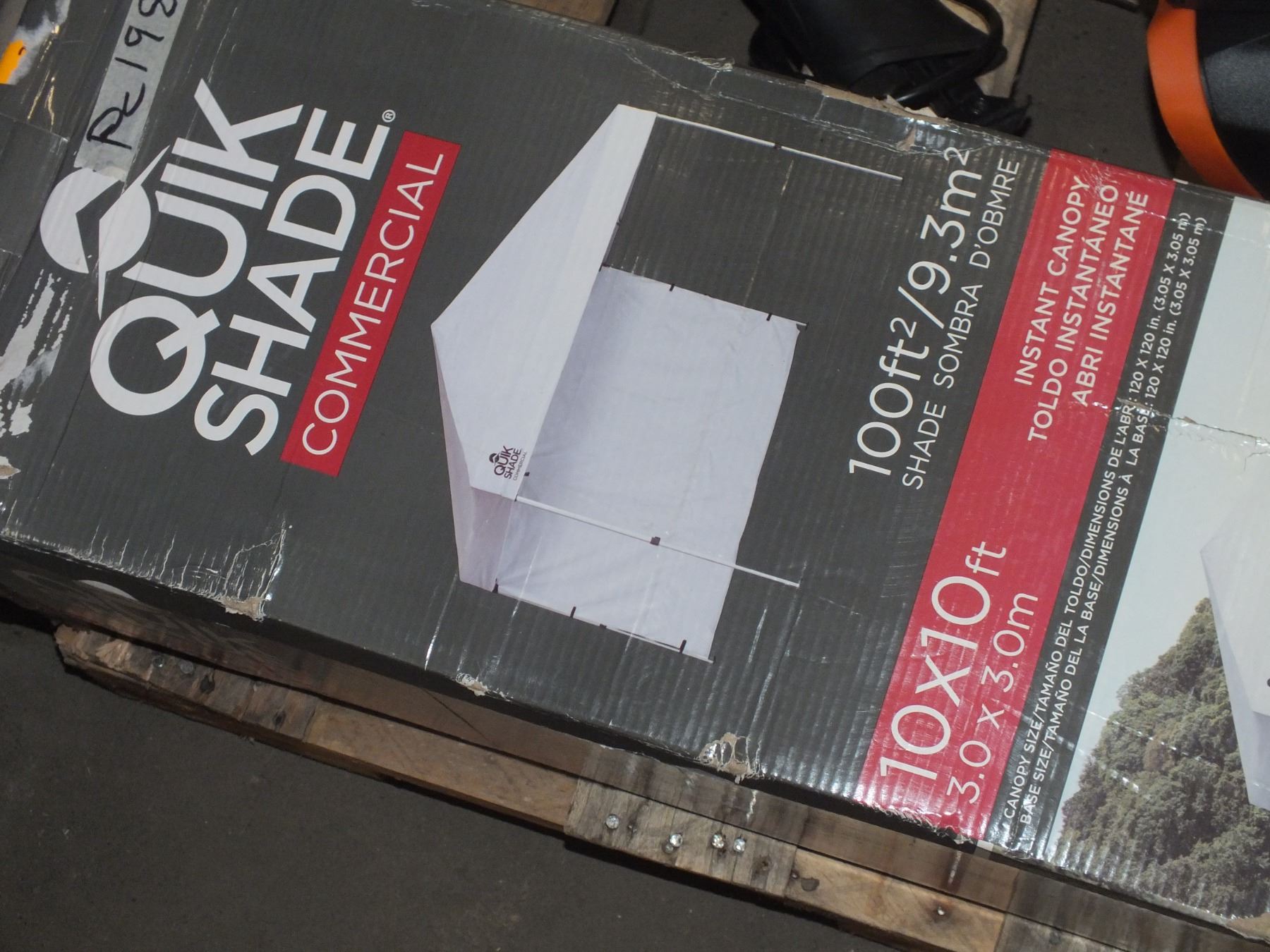 Quik Shade 10ft x 10ft Instant Canopy / Tent
