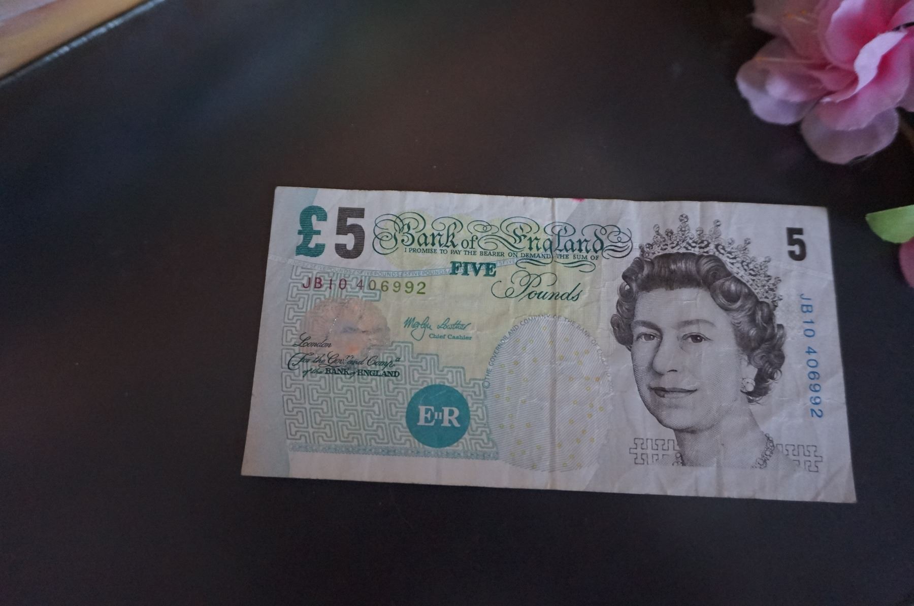 5 Pounds - Elizabeth II Series E; Elizabeth Fry, paper