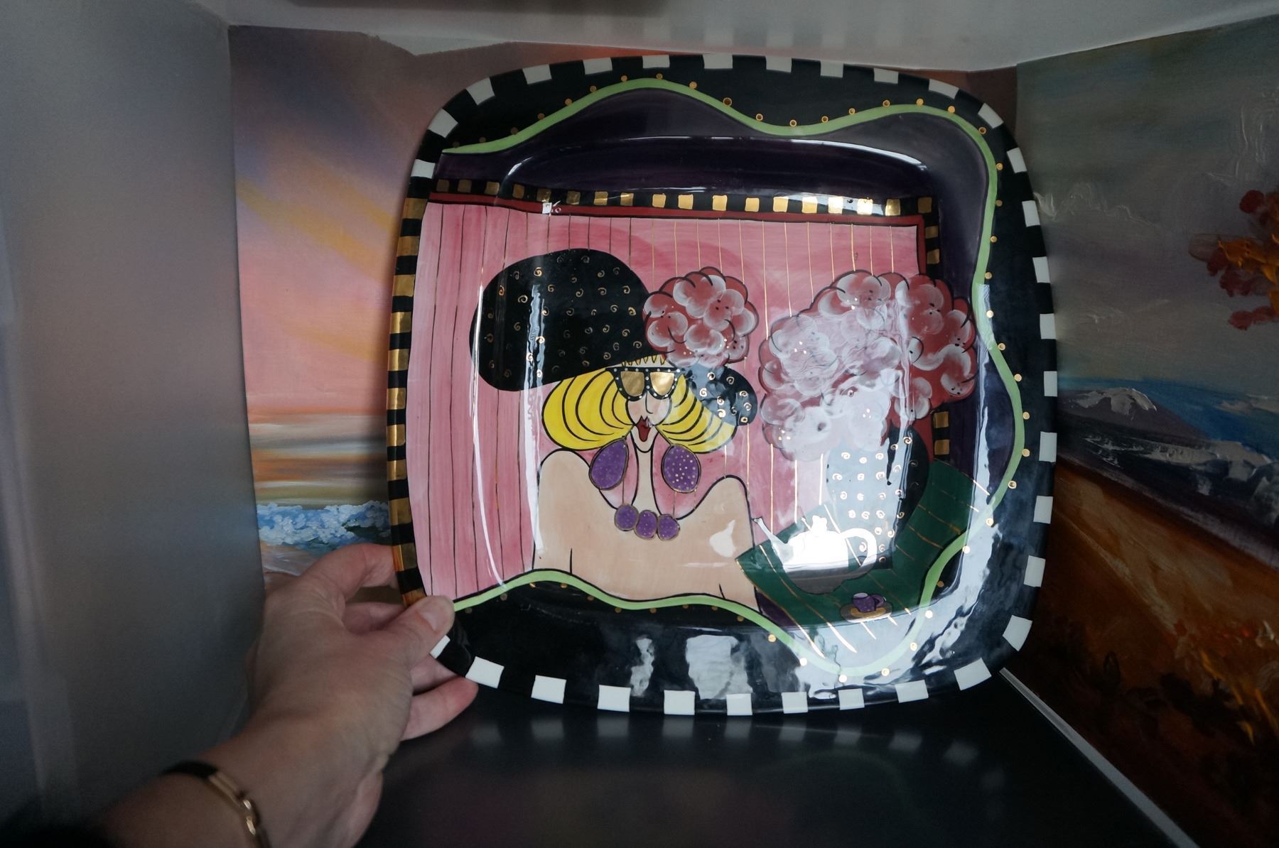 Vintage cake plate, SWAK 2002 Lynda Corneille Women Wall Hanging ...