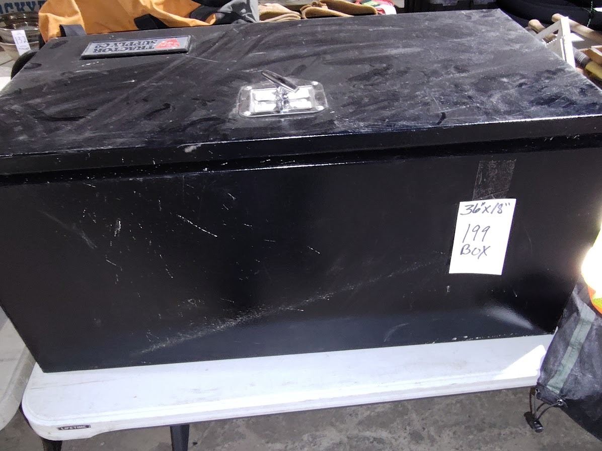 TSC METAL STORAGE/TOOL BOX