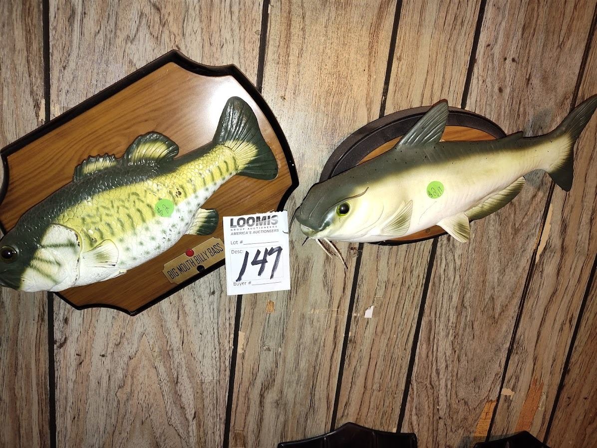 VINTAGE BILLY BASS & CARL CATFISH