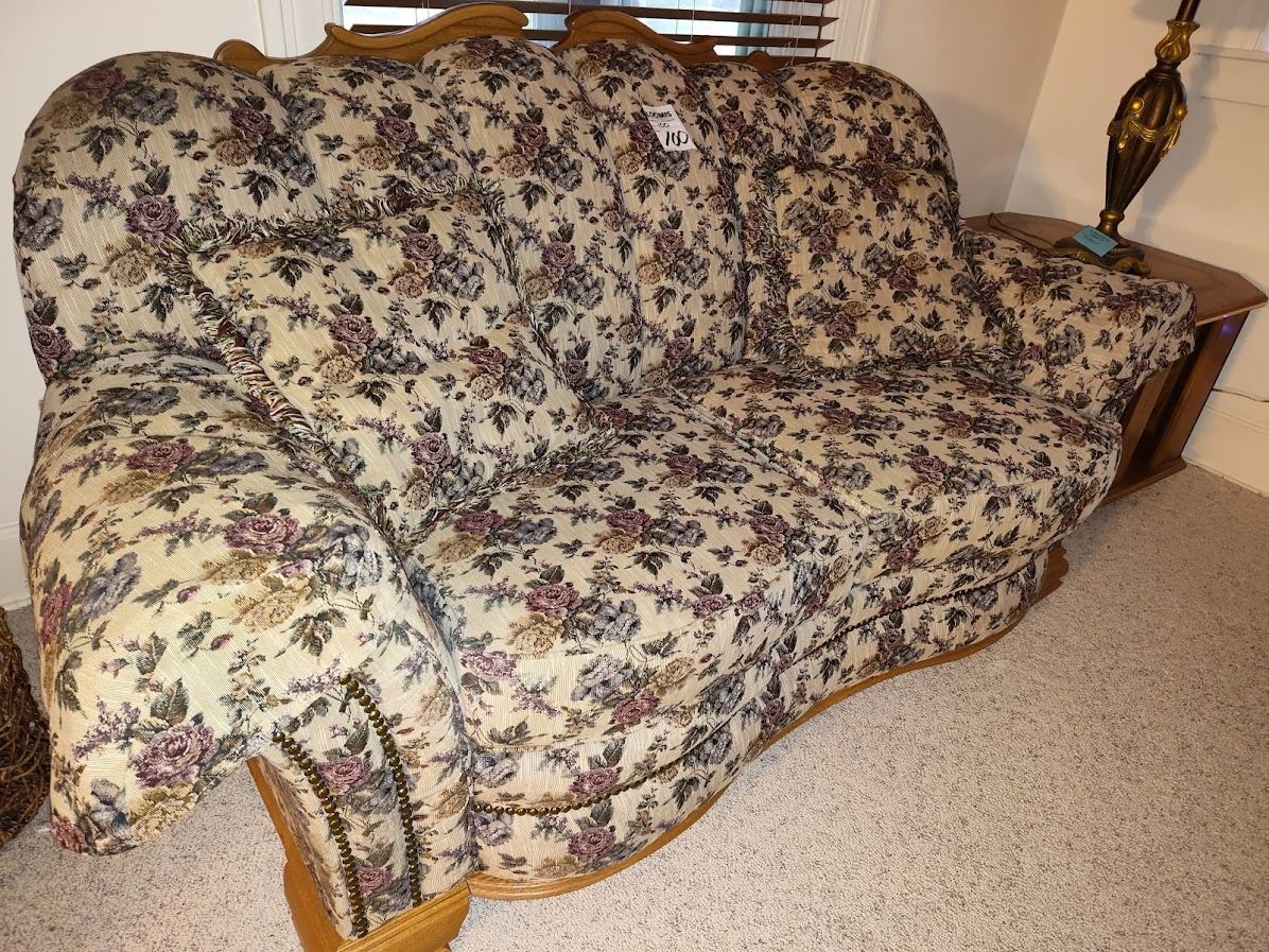LIKE NEW SCHWEIGER SOFA