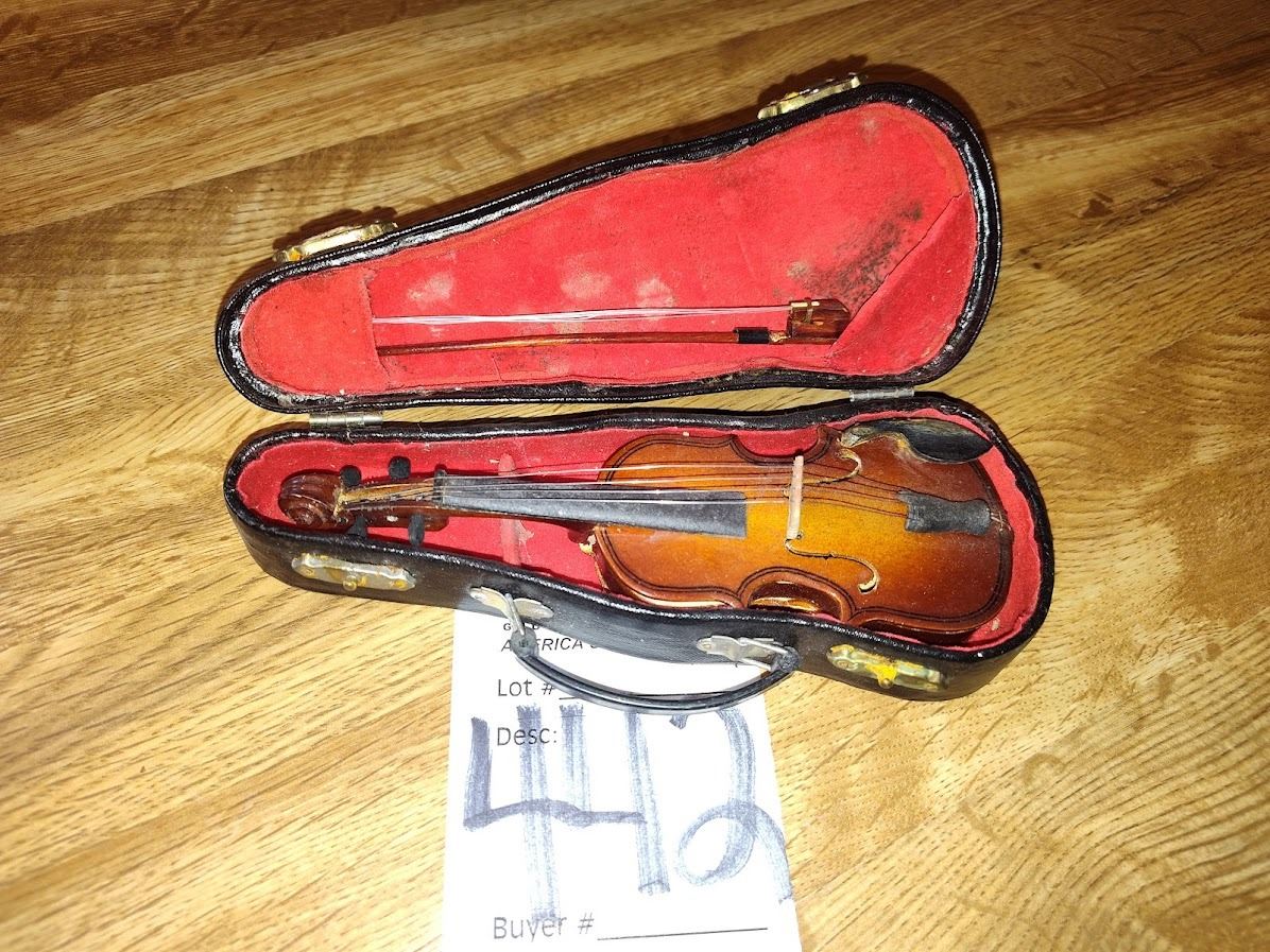 MINI VIOLIN W/CASE
