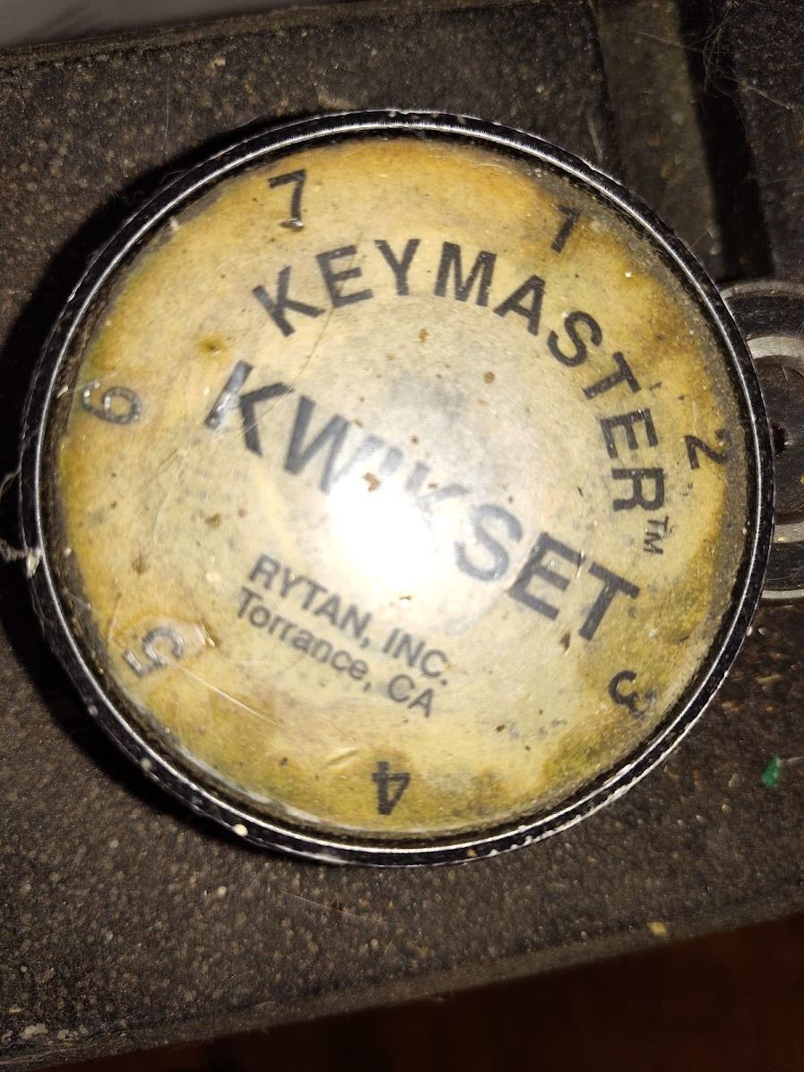 SCHLAGE C.E.F. ECT KEYMAKCO. KEY MACHINE