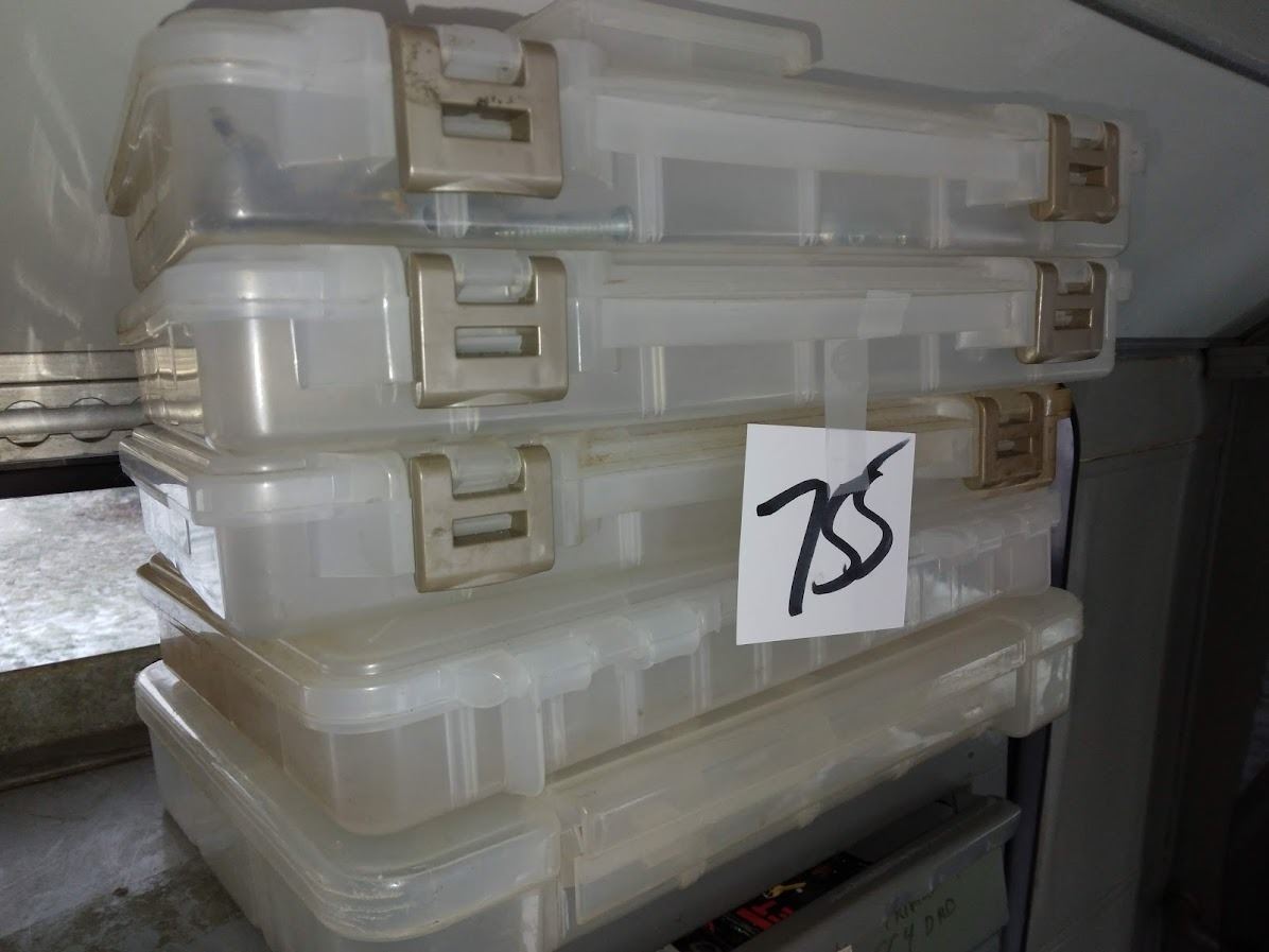 SET OF 5 RESIN ORGANIZERS