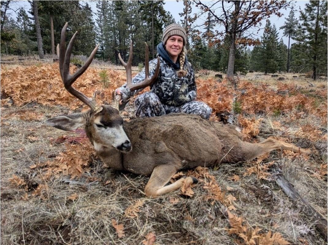 Spokane, Washington Mule Deer Hunt for Two with Williams Guide Service
