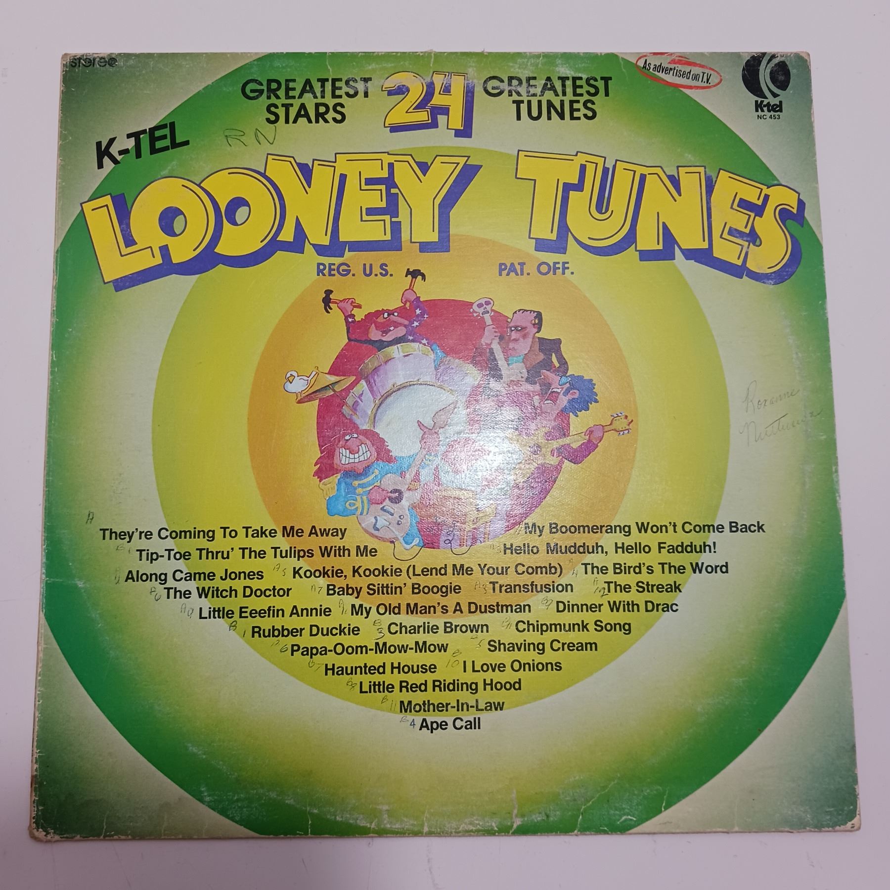 Looney Tunes Vinyl Record - 24 Greatest Hits
