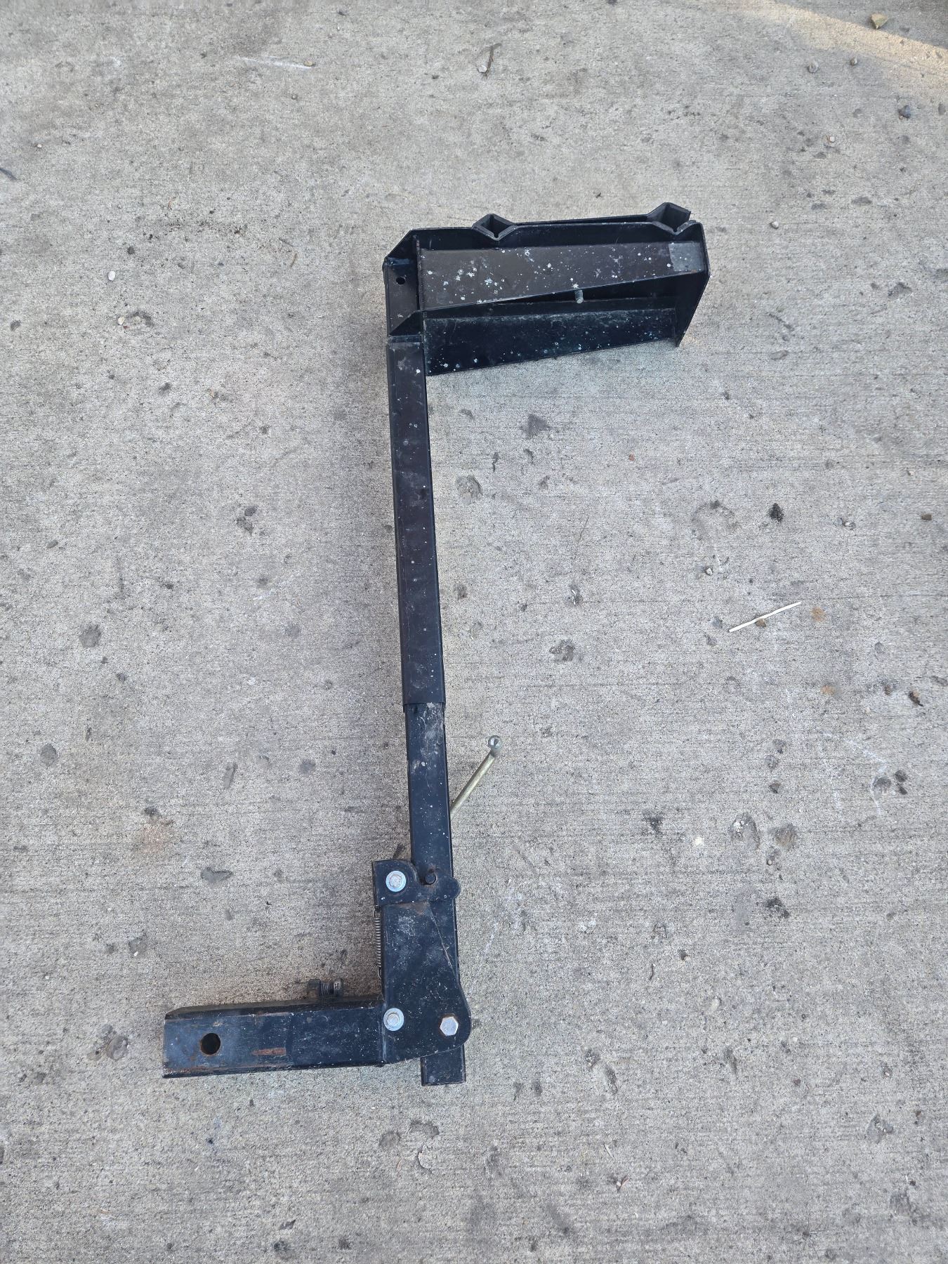 Receiver, hitch bike rack. Mopar