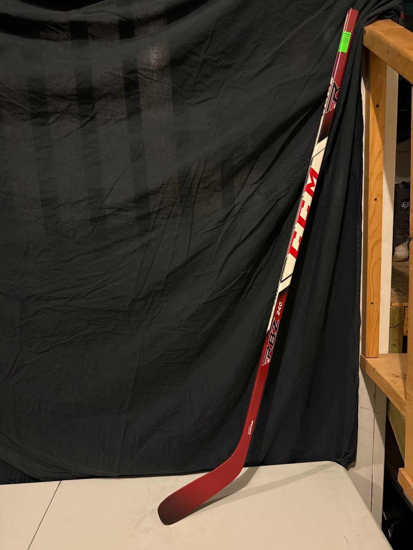 Hockey Stick Right Hand Junior