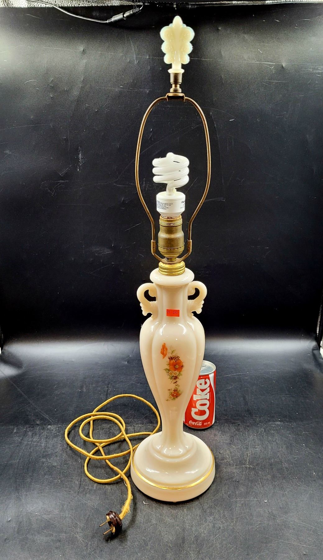 Antique Aladdin Alacite Table Lamp