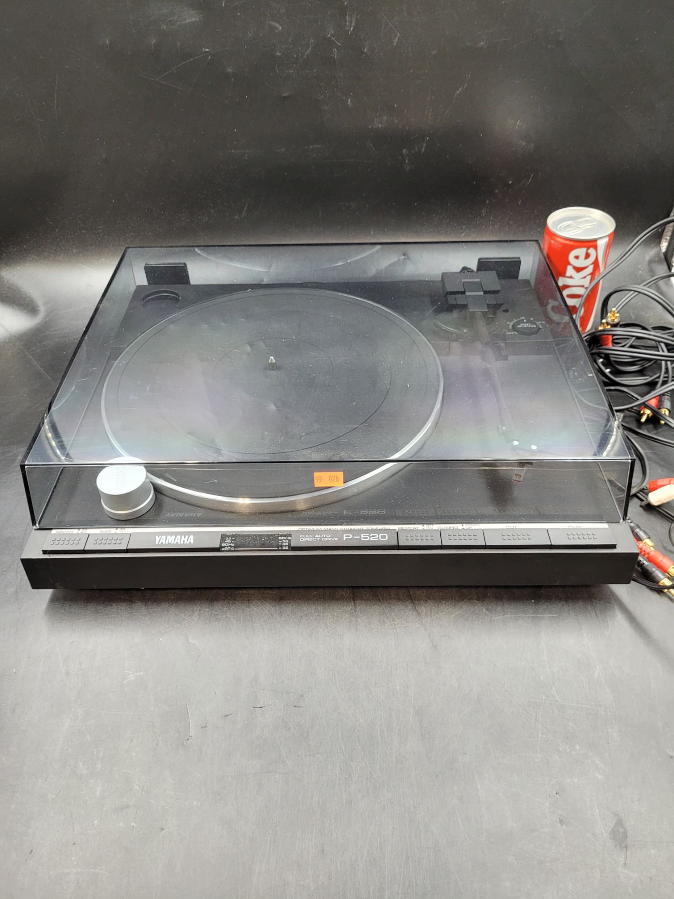 Yamaha P-520 Turntable