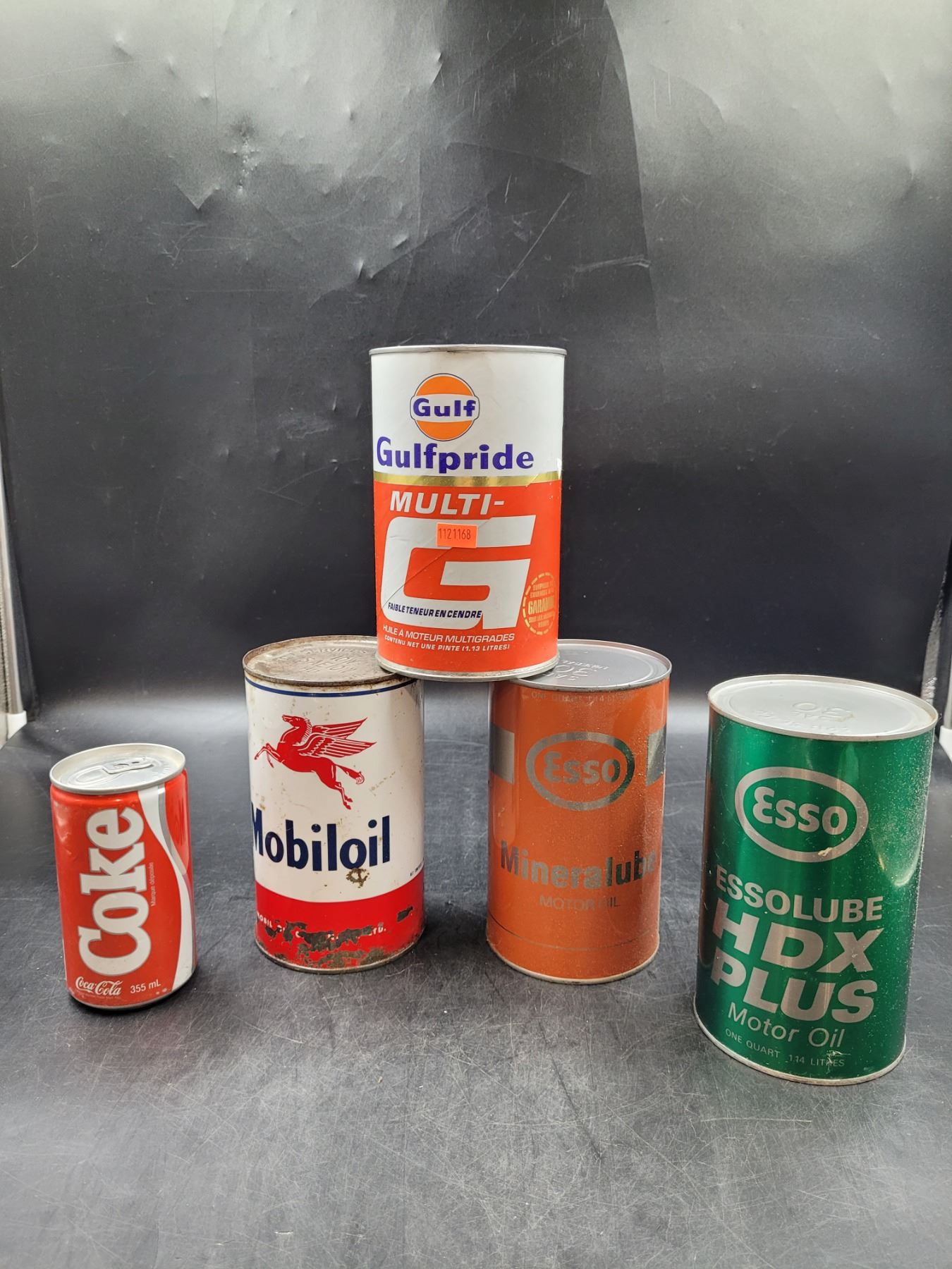 Vintage Esso, Gulf & Mobiloil Oil Cans