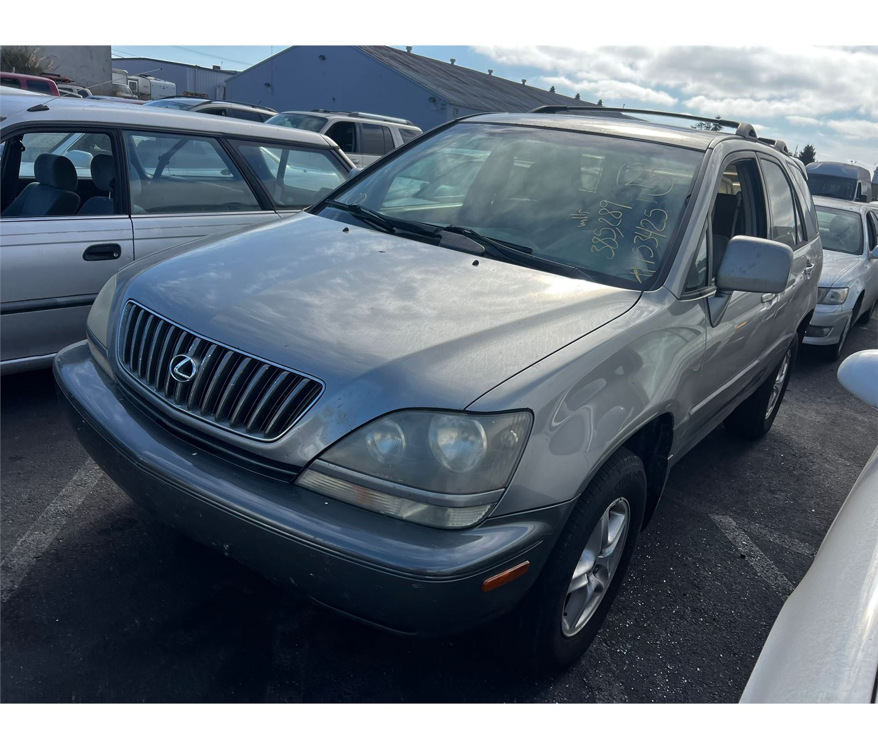 2000 Lexus RX