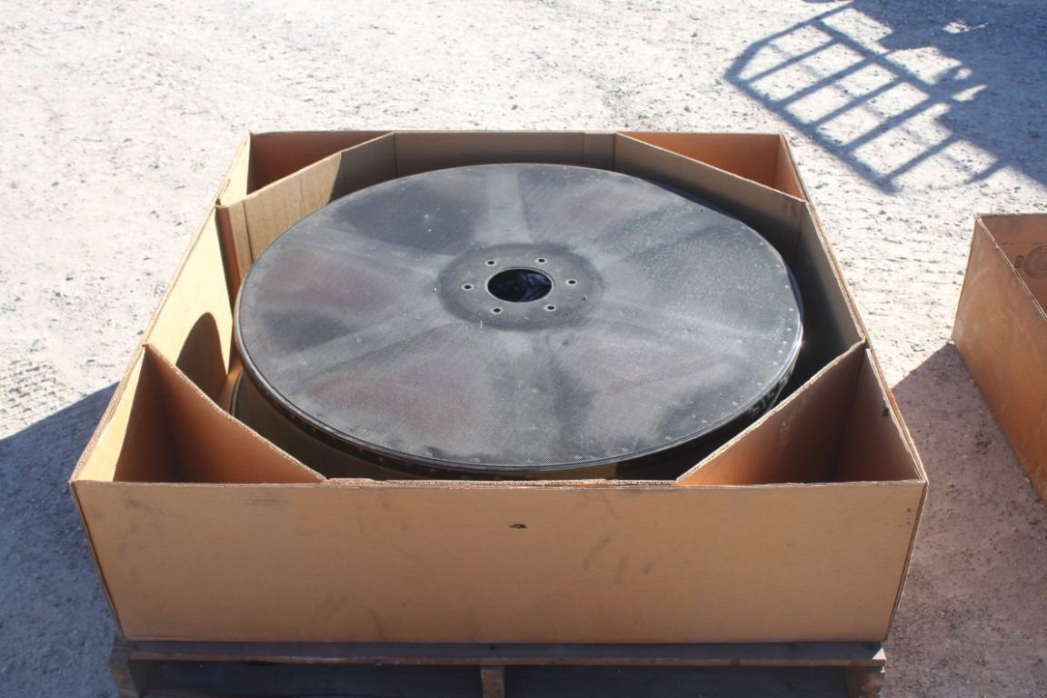 CIH metal rotary air screen, to fit 2300/2500 series combine
