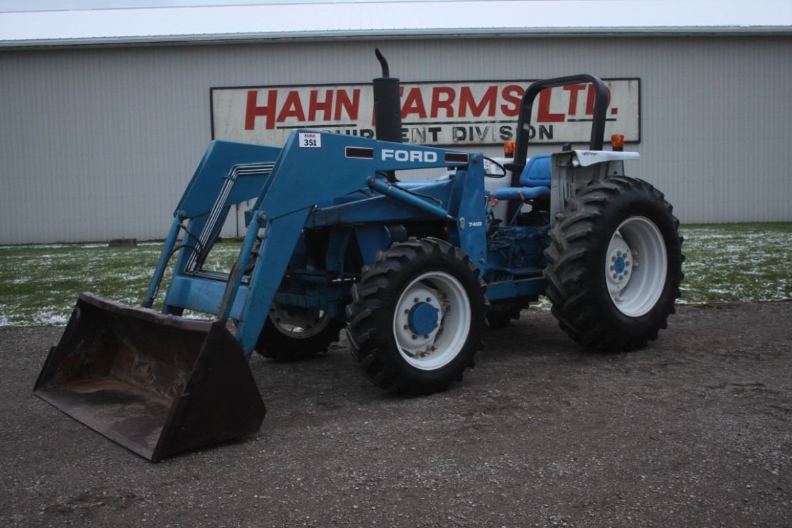 Ford 4630 4wd tractor, rops, 7410 loader, 1782 hours