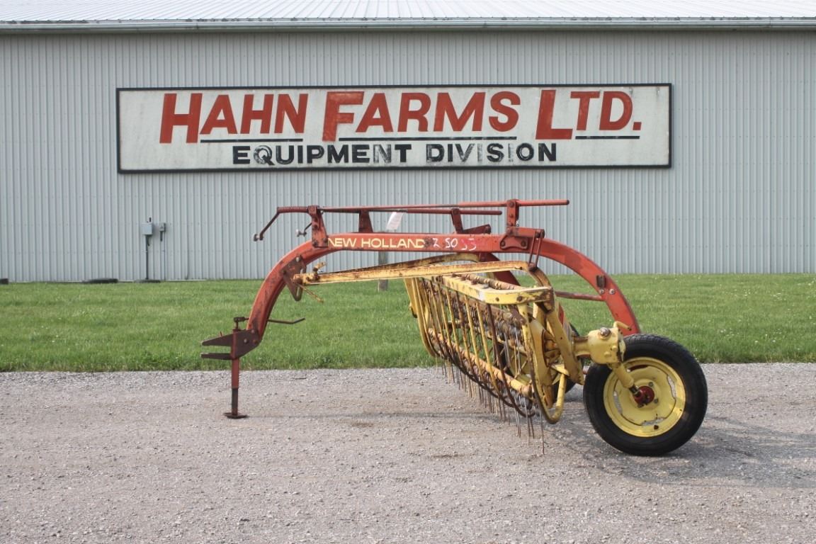 New Holland 256 5 bar rolabar rake