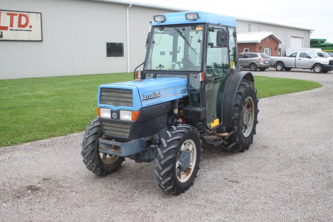 Landini 85F 4wd tractor, cab, air, orchard model, 2224 hours