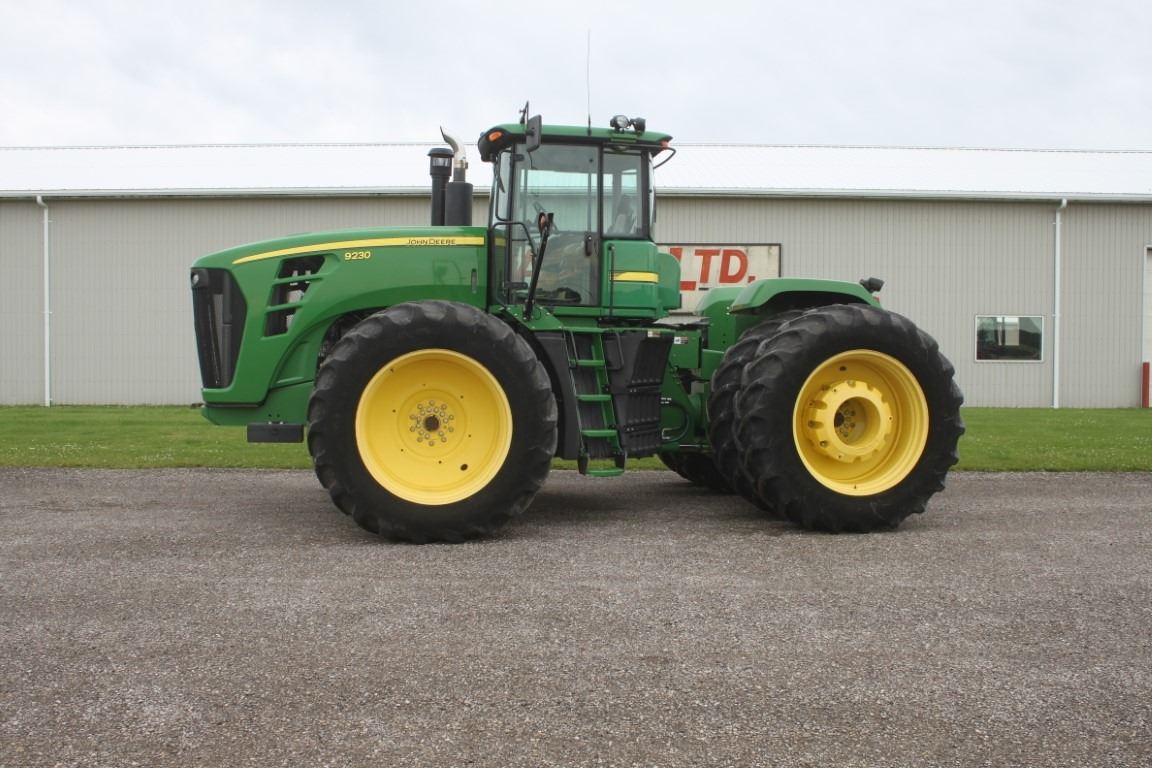 JD 9230 4wd tractor, cab, air, pto, GreenStar ready, 4019 hours