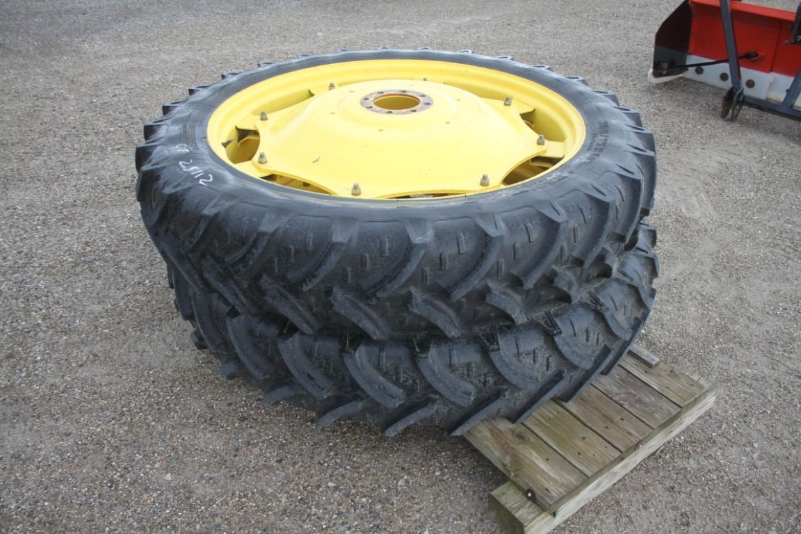 Set of 2 Kleber 300/95R46 row crop tires on JD 5000 series rims