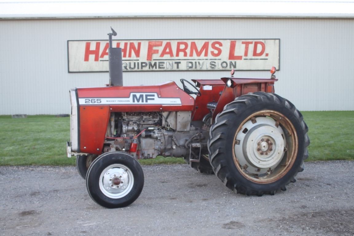 MF 265 2wd tractor, 4194 hours
