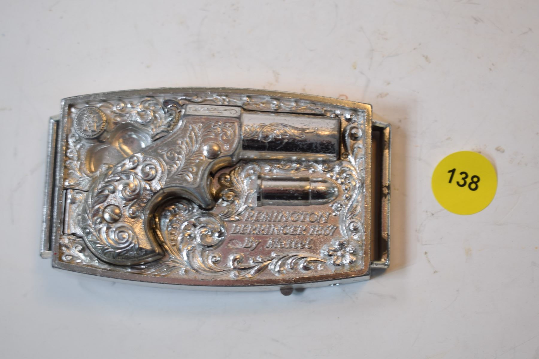 1959 Mattel derringer belt buckle - working cap gun