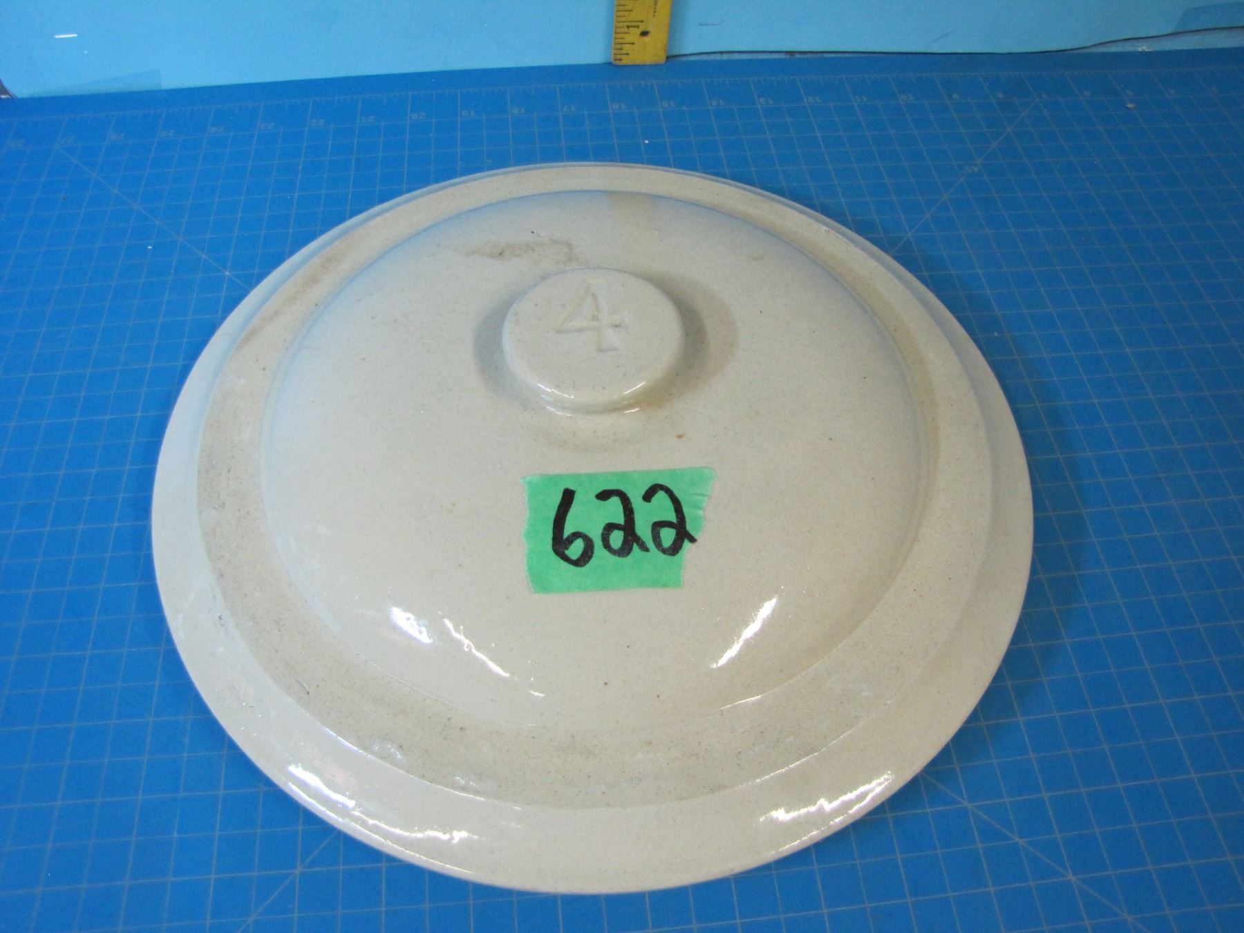 Stoneware 4 gallon crock lid