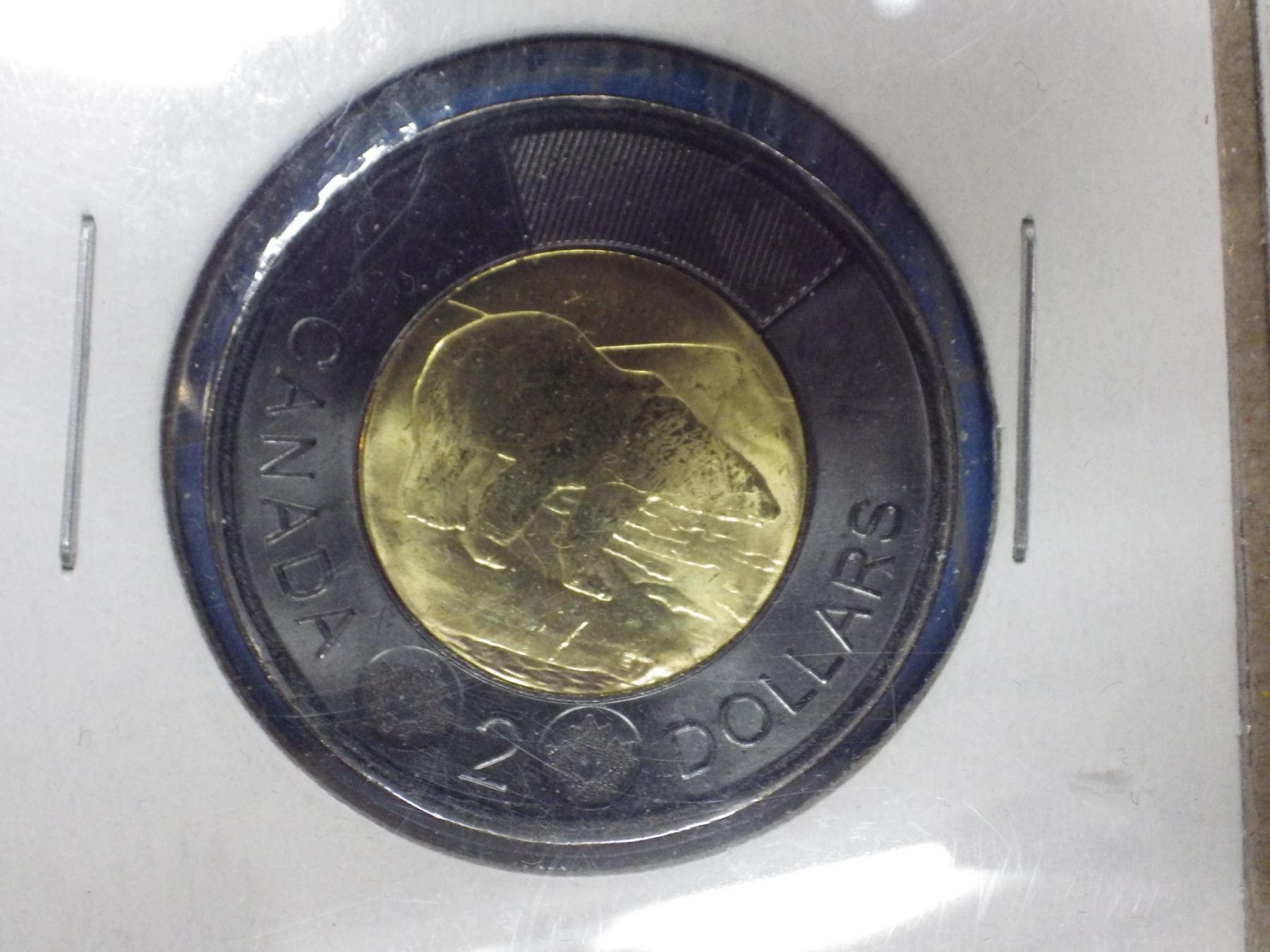 LOT OF 2 CANADA TWO DOLLAR COINS 2022